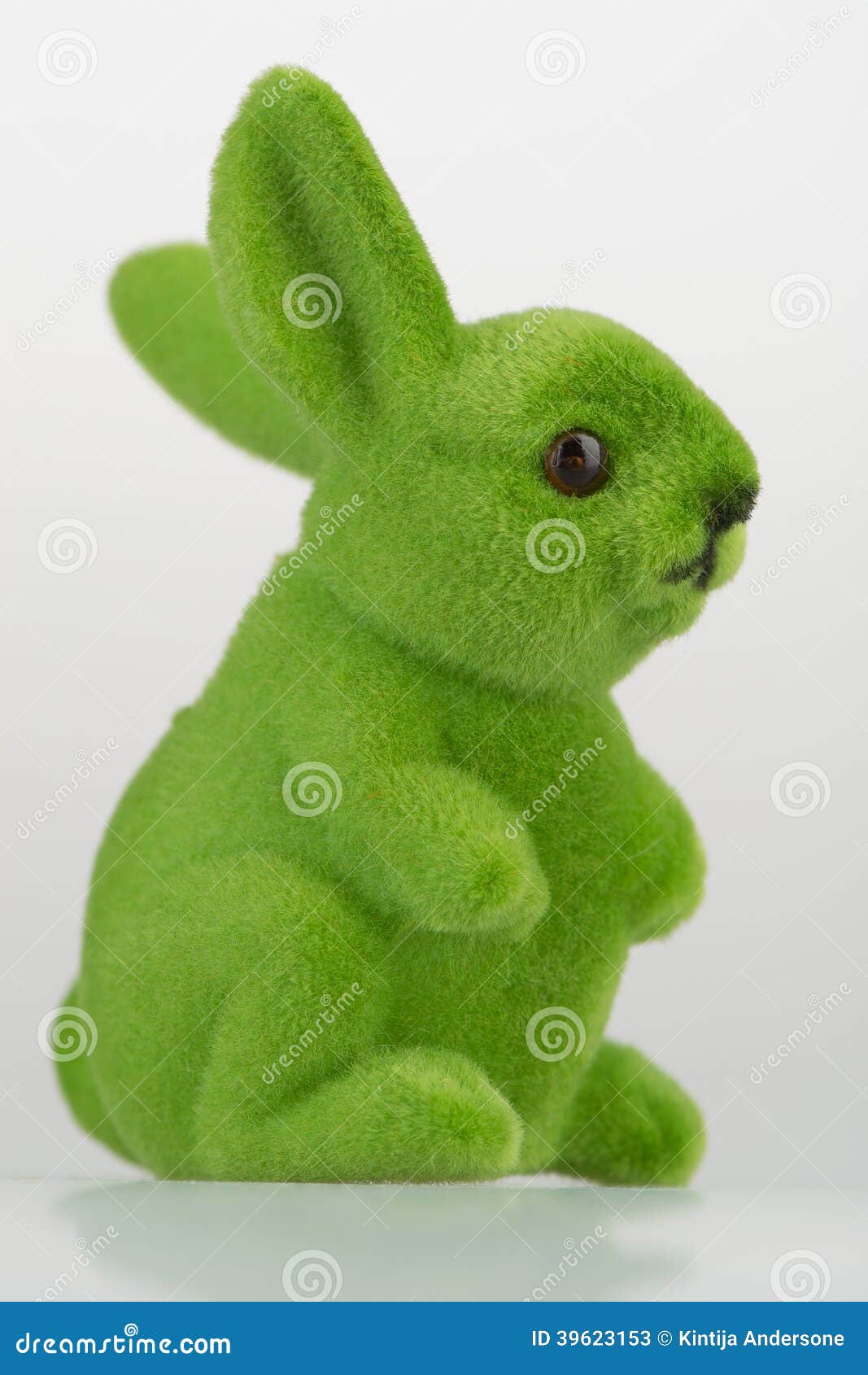 Conejo verde imagen de archivo. Imagen de pascua, conejo - 39623153