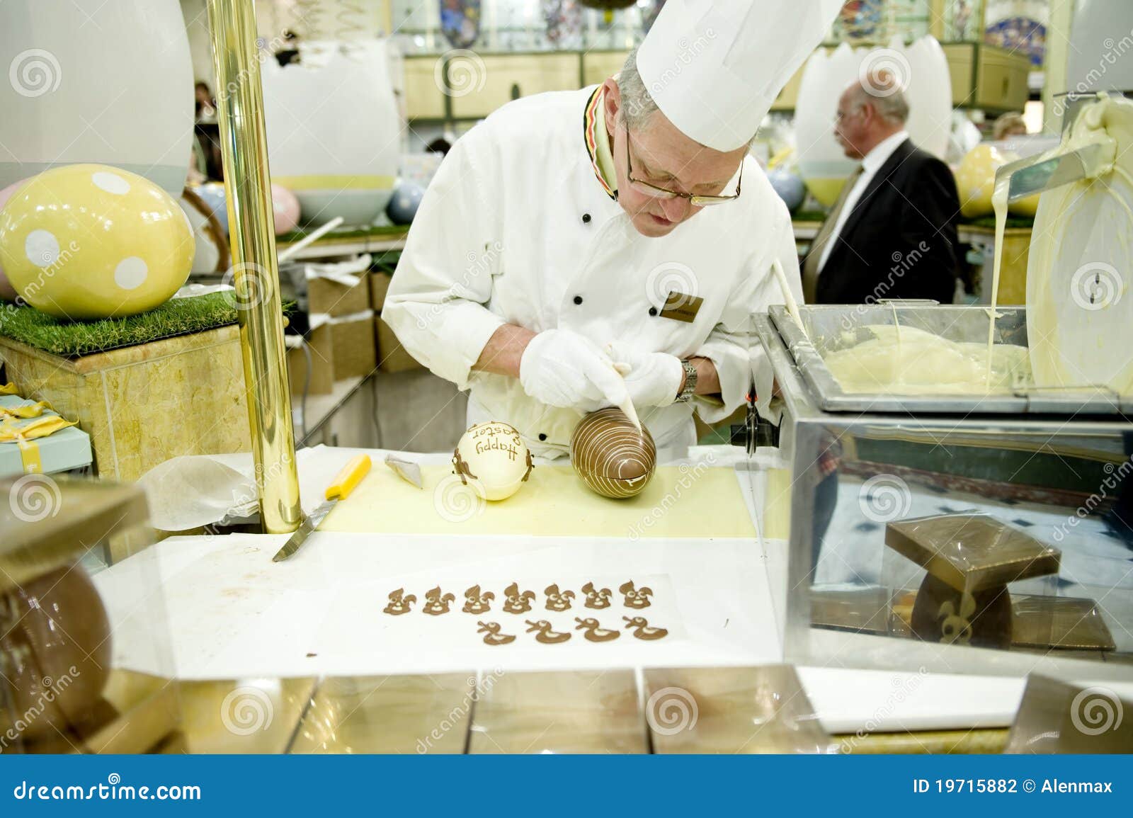 Confectioner editorial photography. Image of cuisine - 19715882