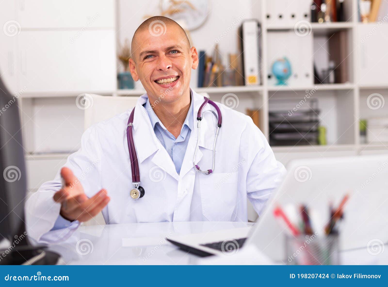 Confidence Man Doctor Working Effectively in Office Stock Photo - Image ...