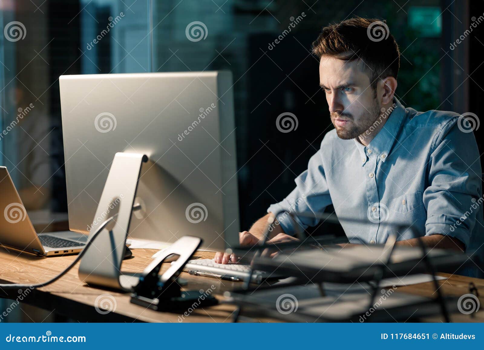 Focusing Man Working with Computer in Office Stock Image - Image of ...