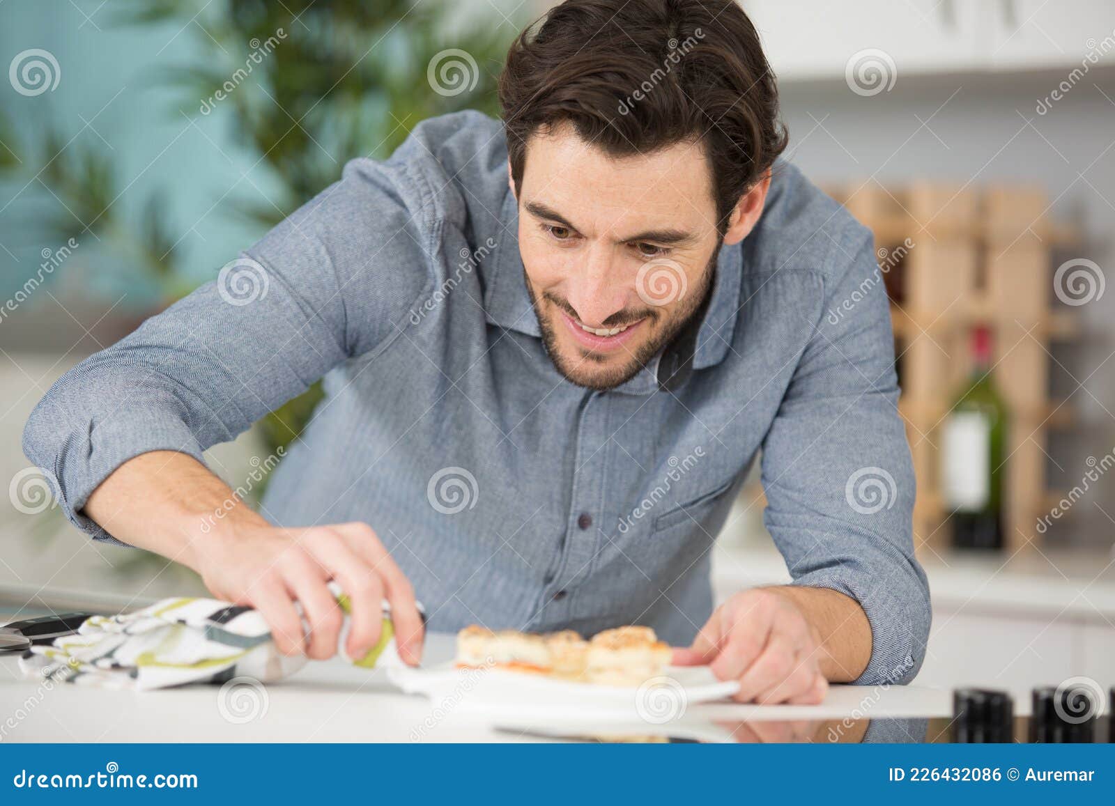 Confident Man Cooking in Kitchen Stock Photo - Image of omelet, kitchen ...