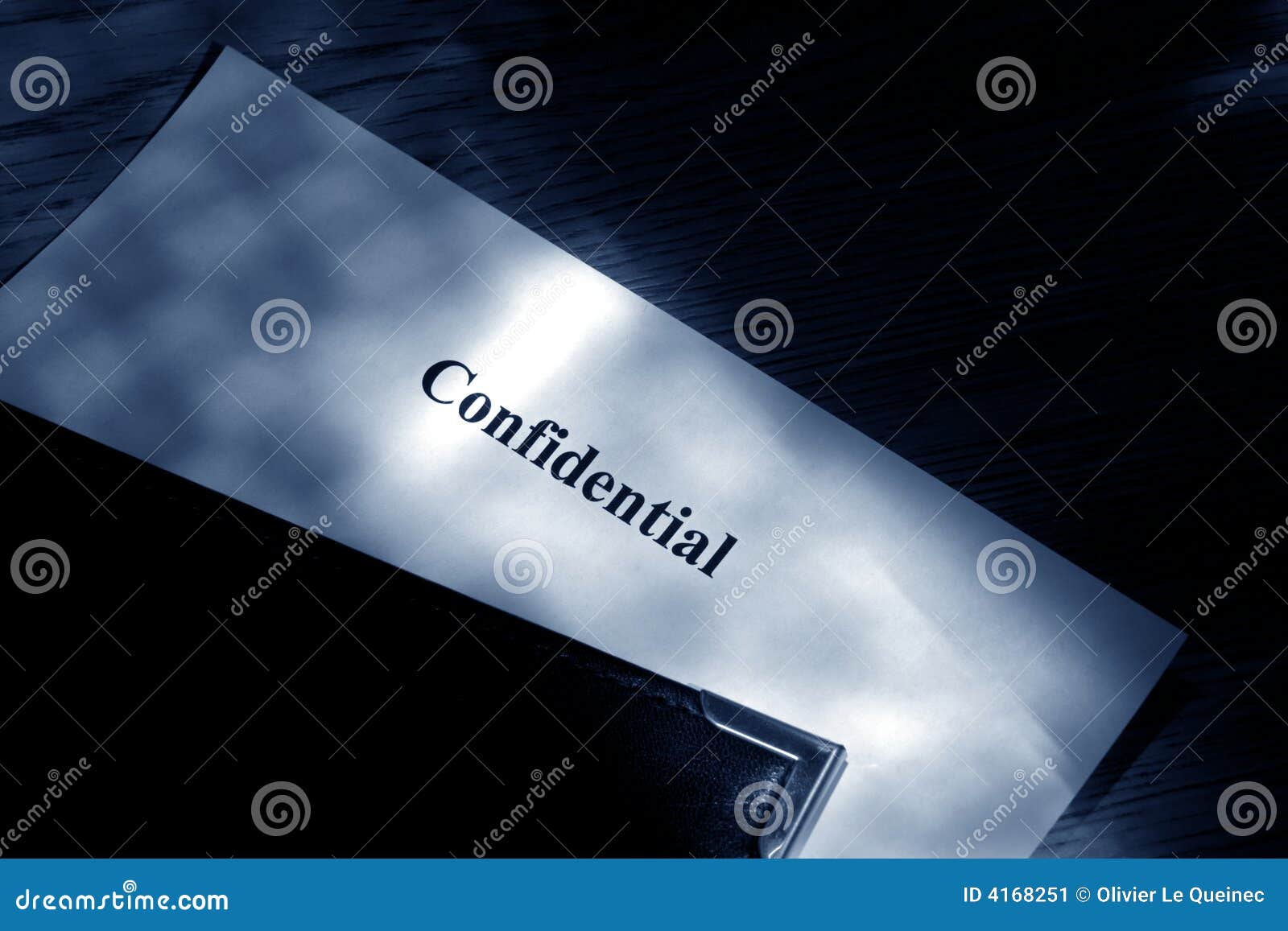 Confidential document 库存图片. 图片 包括有 纸张, 机要, 附注, 秘密, 严重 - 4168251