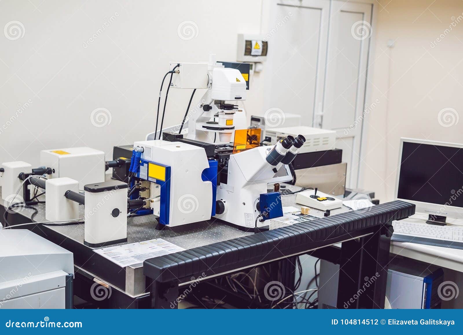 Confocal Optical Laser Scanning Microscope for Biological Sample Stock ...