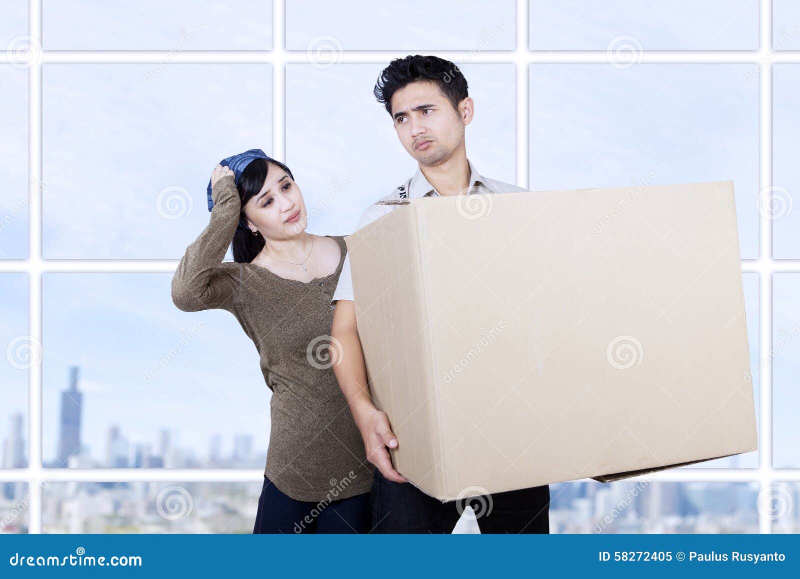 Confused Couple Bring Box at Apartment Stock Image - Image of beautiful ...