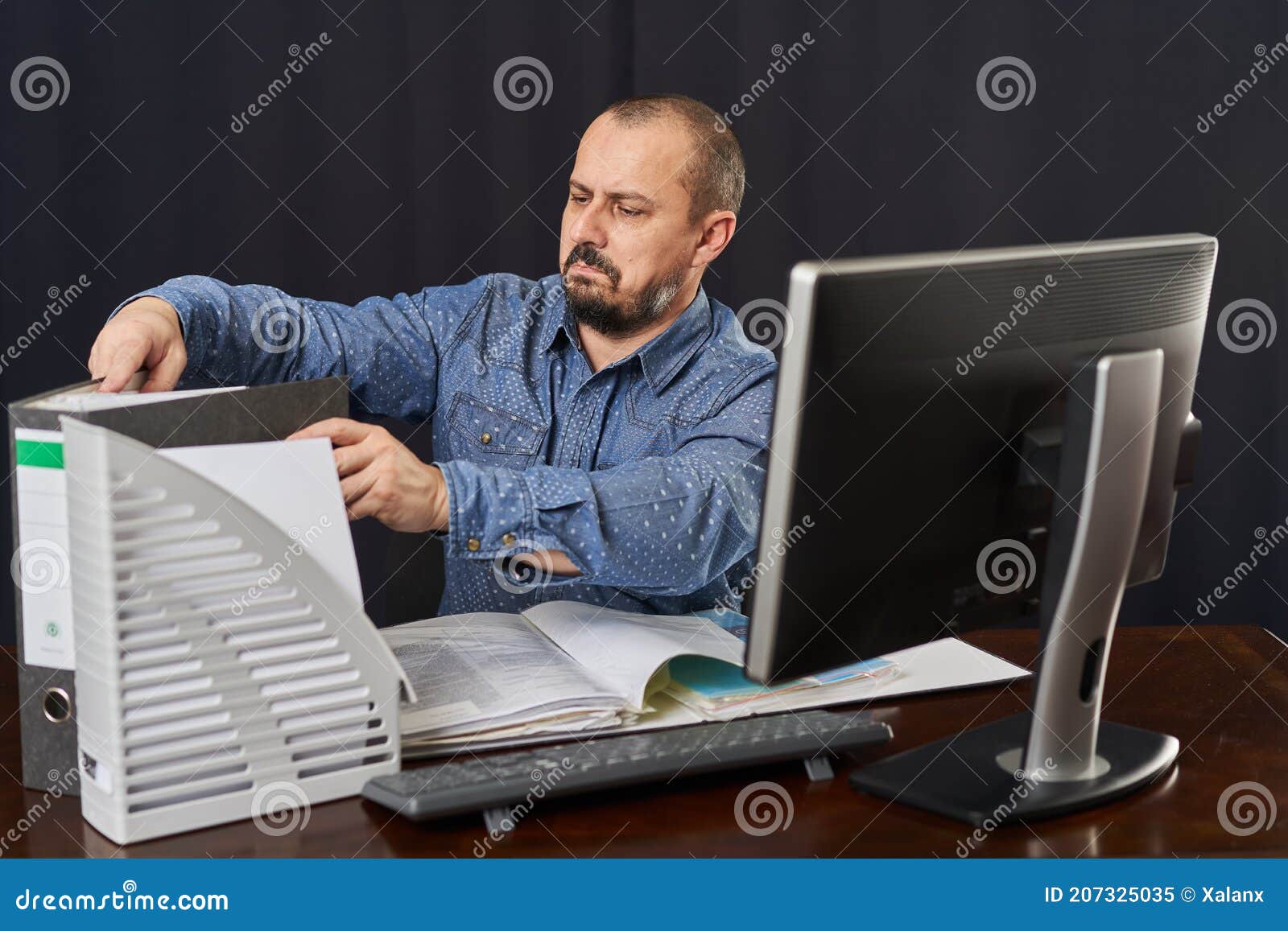 Confused office worker stock image. Image of failed - 207325035