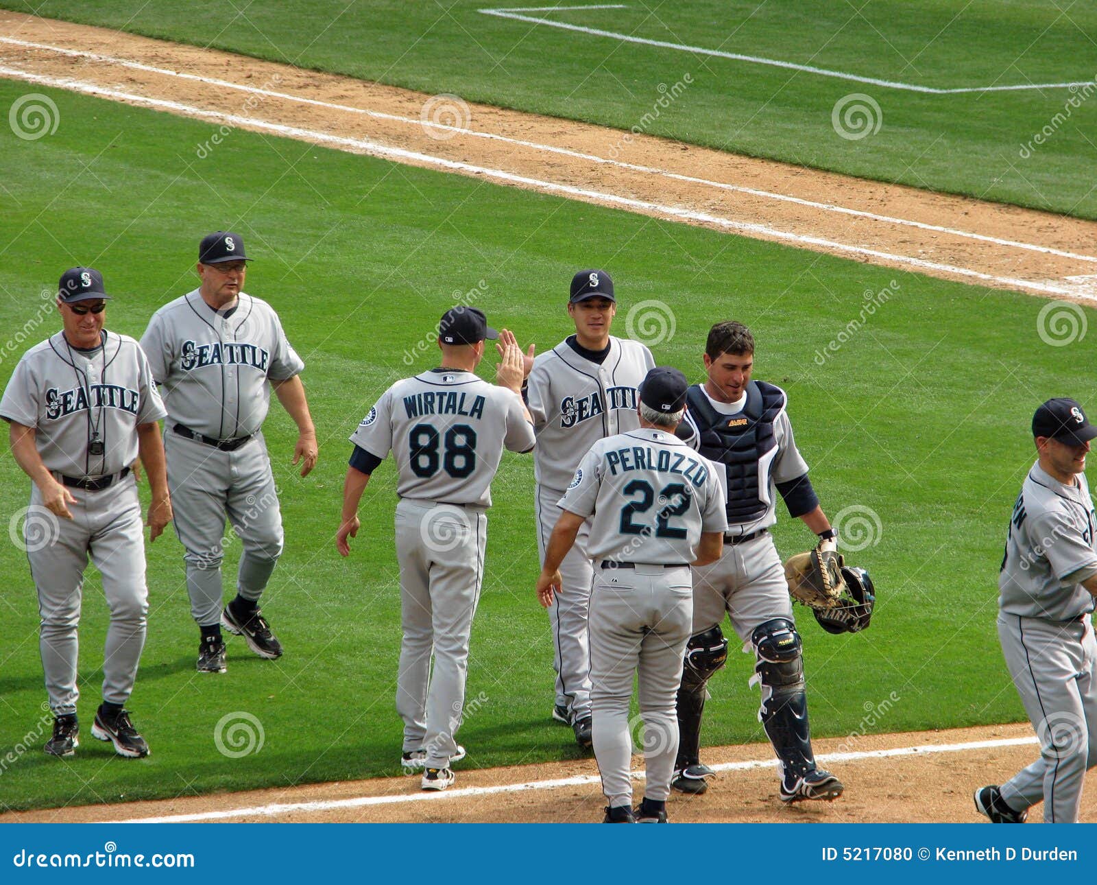 Congrats on Winning editorial image. Image of catcher - 5217080