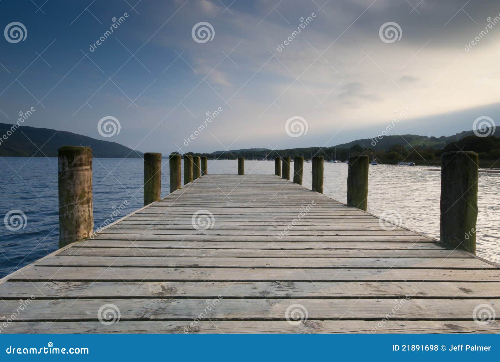 Coniston Pier - Lake District Stock Photo - Image of lake, water: 21891698