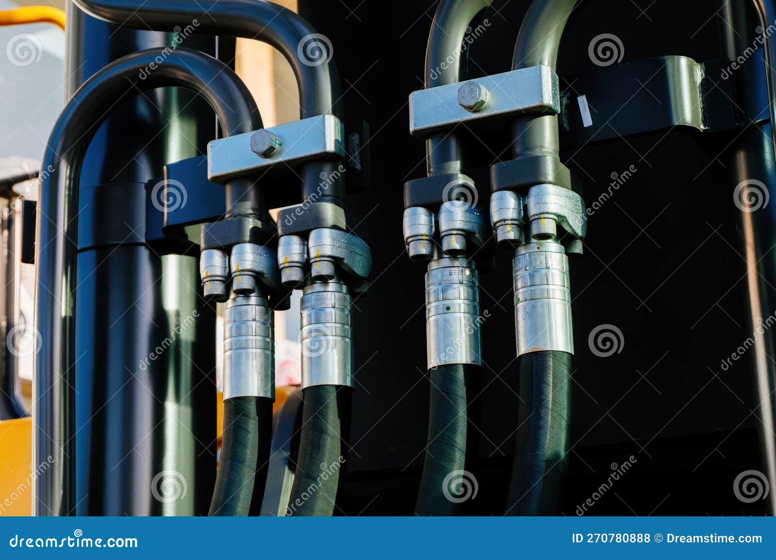 Connected Hydraulic Pressure Pipes System of Construction Machinery ...