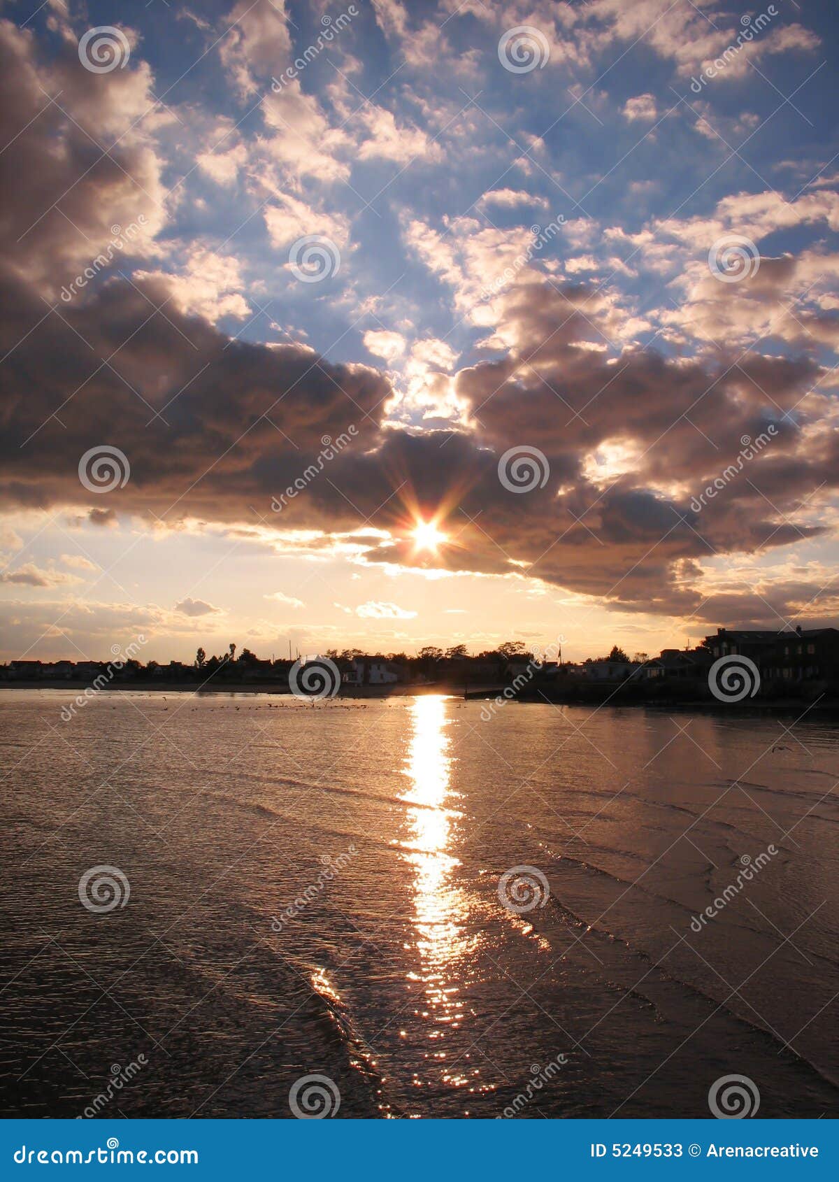Connecticut Shoreline stock image. Image of flare, pretty - 5249533