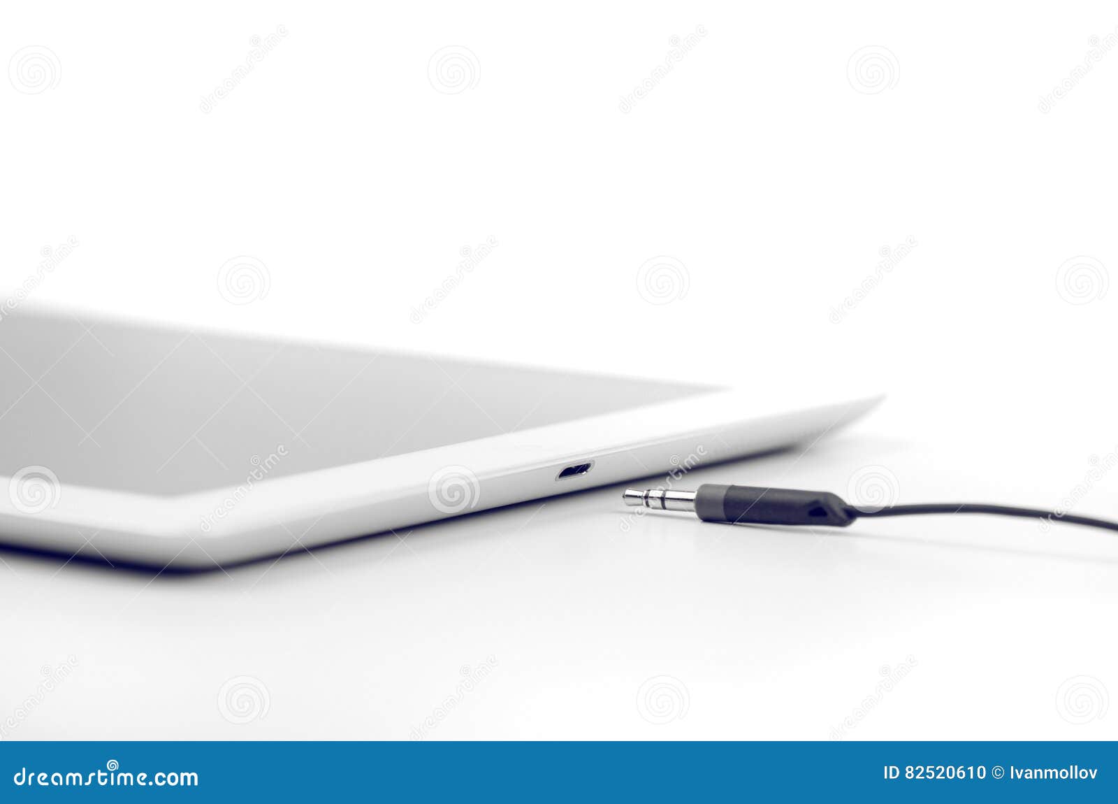 Connecting Stereo Jack To Tablet Device Stock Photo - Image of ...