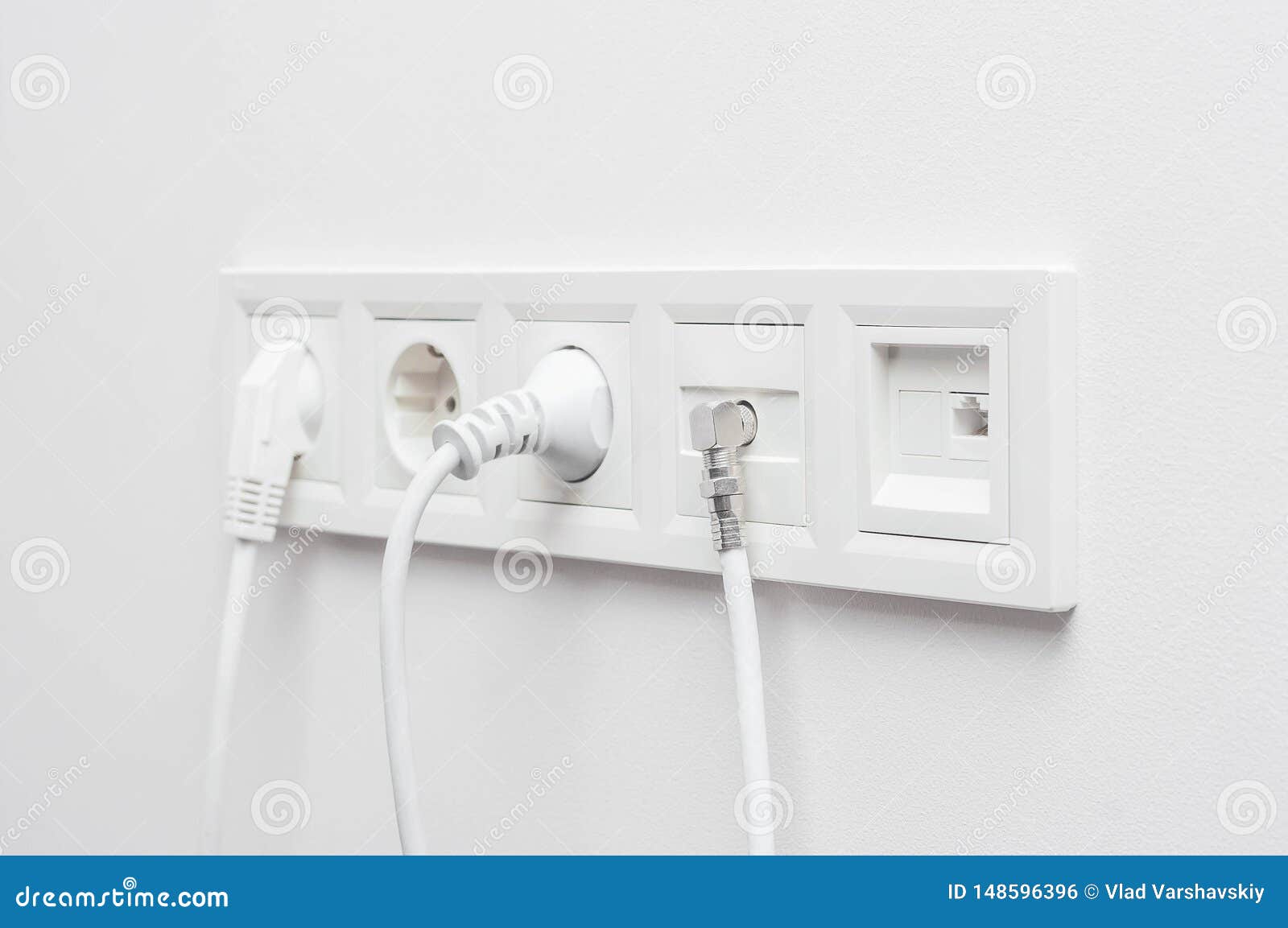 Connection of Electrical Devices Wiring Sockets for the Design and ...