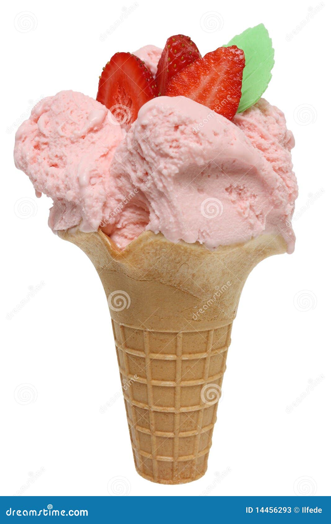 Cono de helado de fresa imagen de archivo. Imagen de delicioso - 14456293