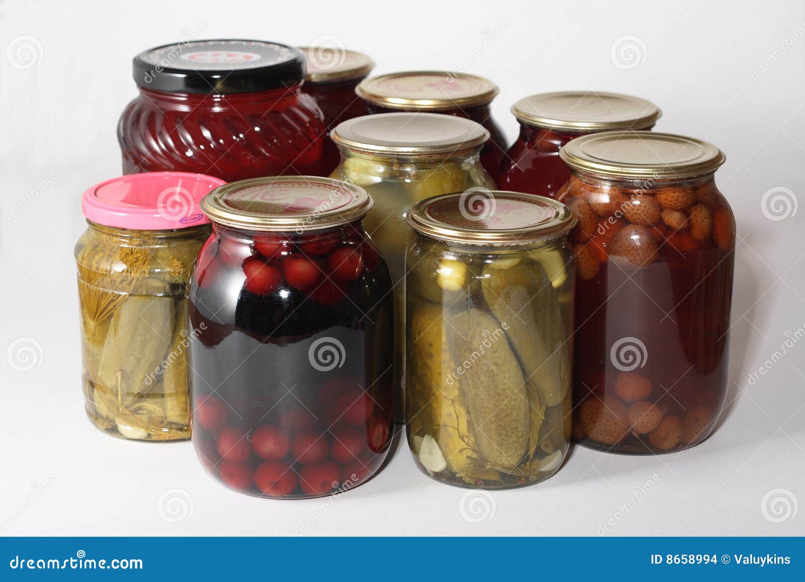 Conserve fotografia stock. Immagine di isolato, conservi - 8658994