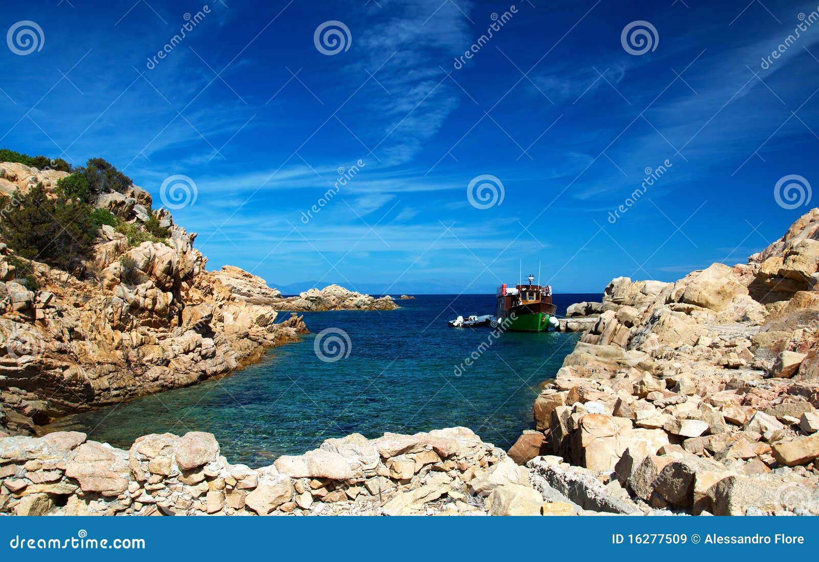 Console de Spargi imagem de stock. Imagem de azul, barco - 16277509