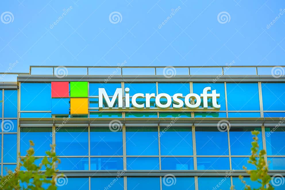 Construção Do Logotipo De Microsoft Imagem de Stock Editorial - Imagem ...