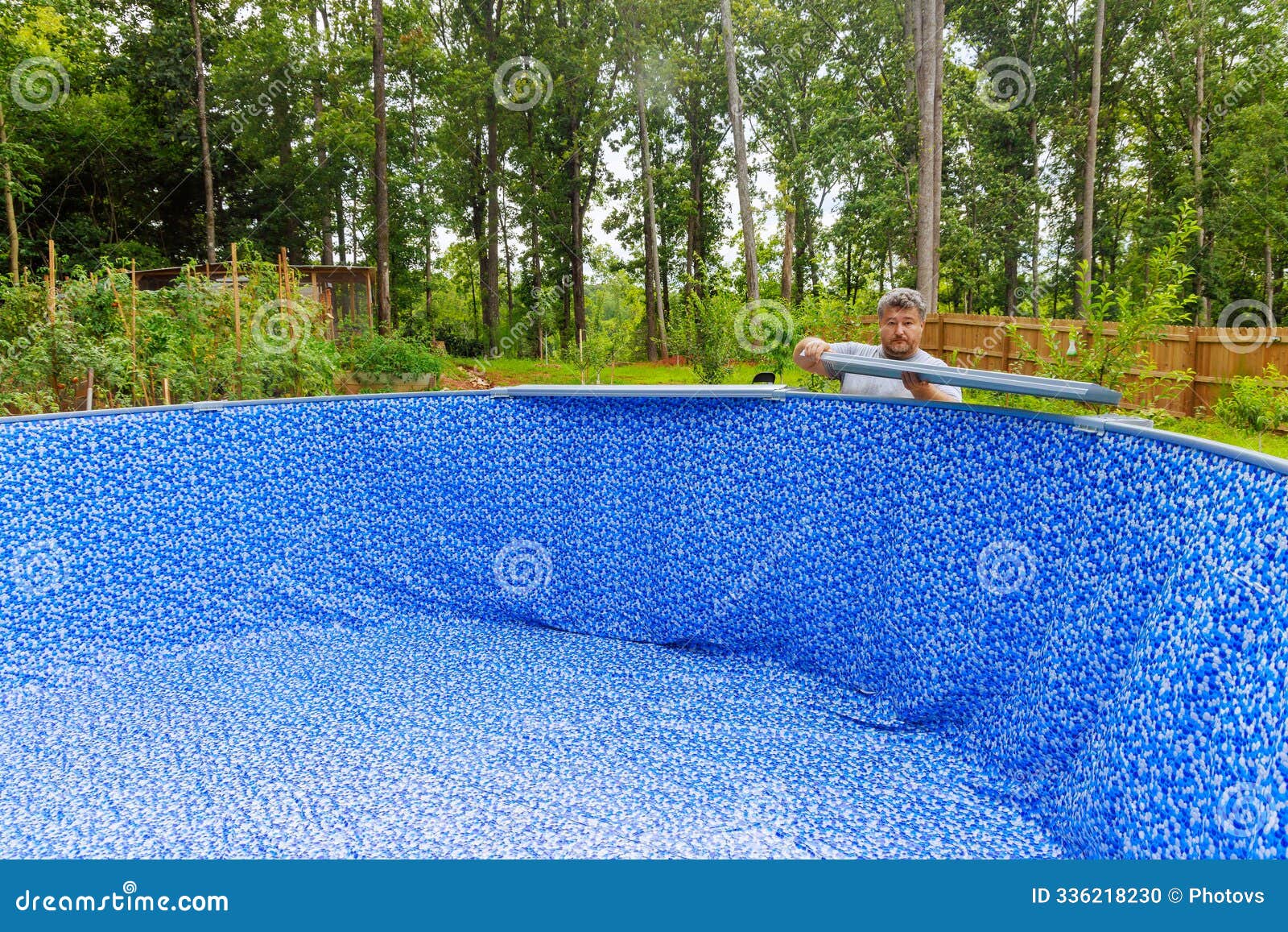 Constructing a Swimming Pool in Backyard of House Stock Photo - Image ... Constructing a Swimming Pool in Backyard of House Stock Photo - Image ...