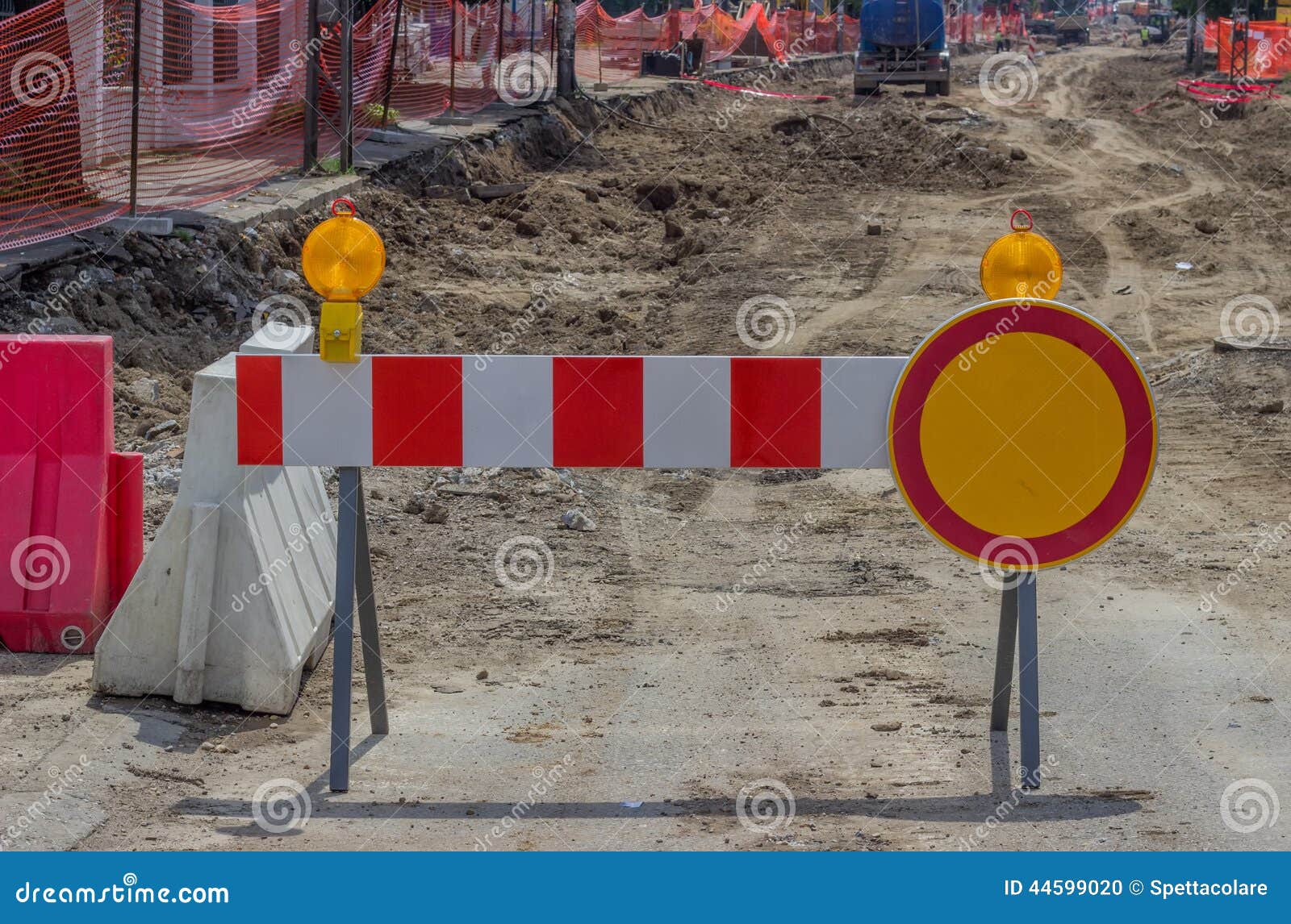 Construction Barrier Sign with Yellow Warning Light 2 Stock Photo ...