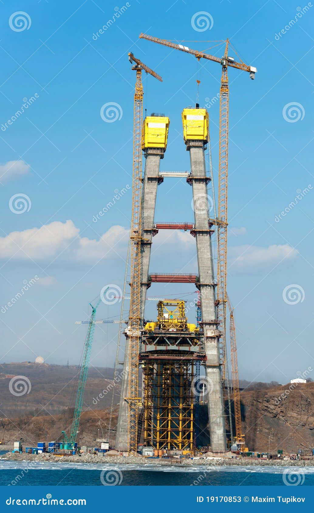 Construction of Bridge in the Russian Vladivostok Stock Image - Image ...