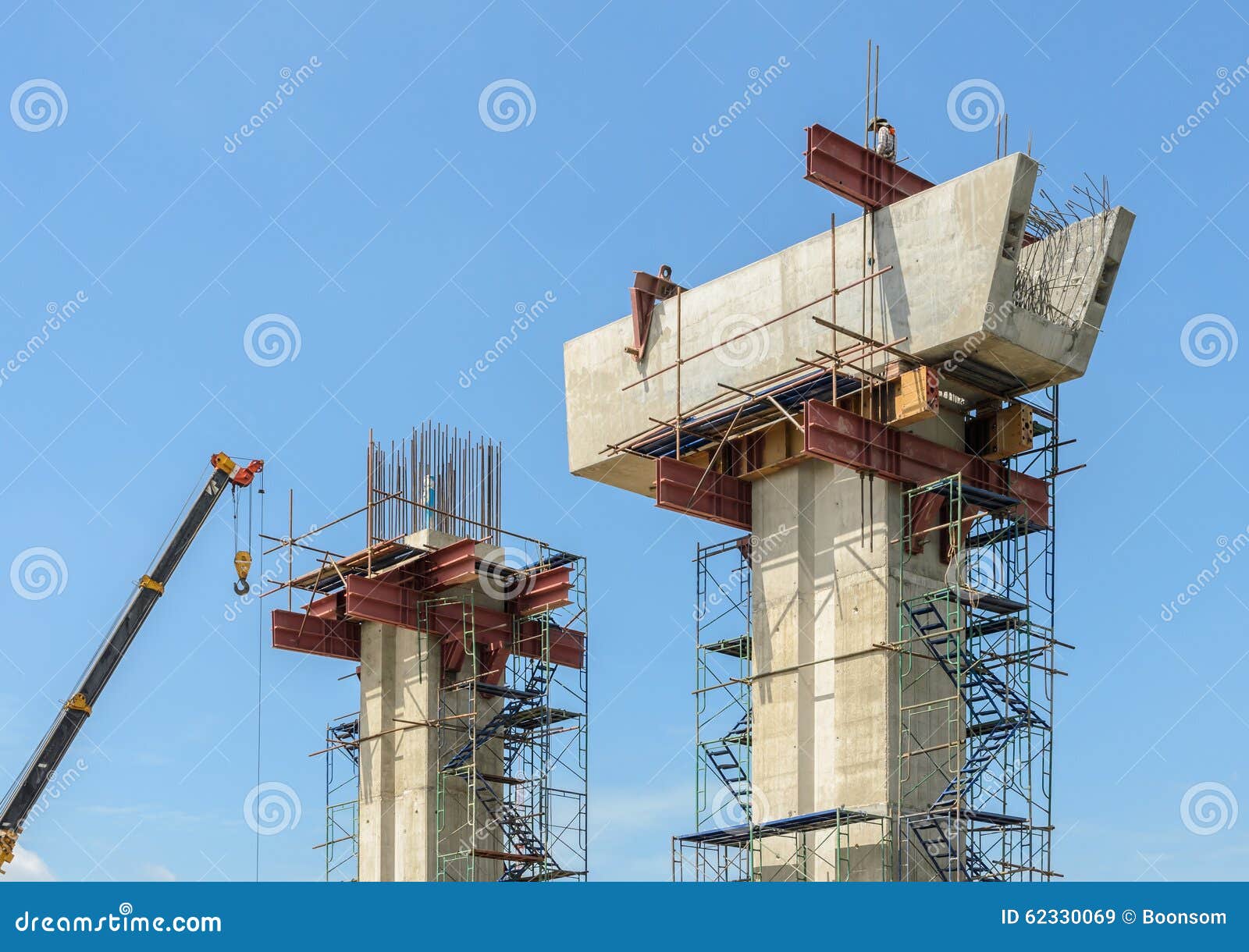 Construction Bridge Supporting Column Editorial Stock Image - Image of ...