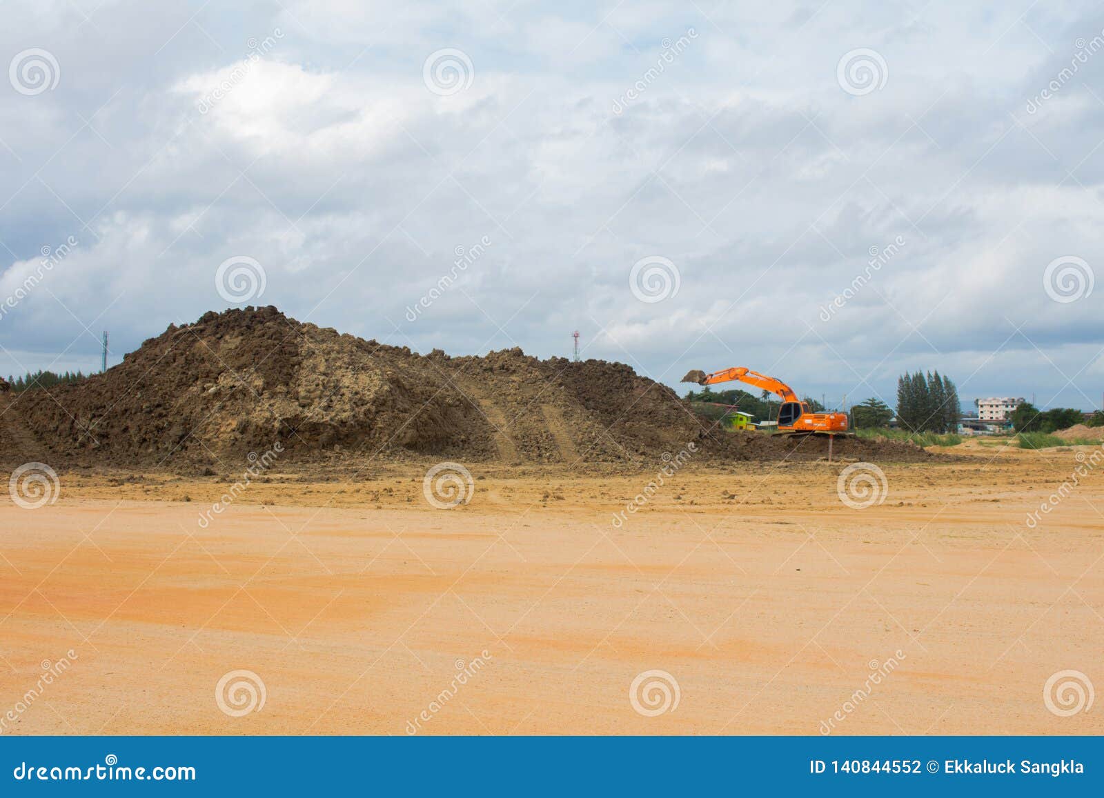 The Construction Clay For Road Construction In Working Area, Picture ...