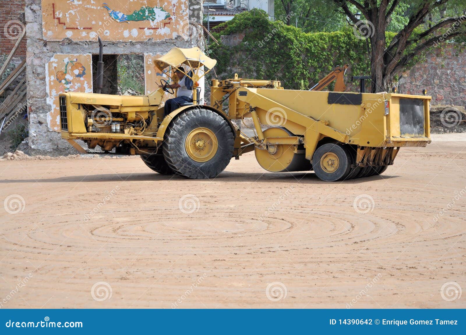 Construction compactor stock photo. Image of land, work - 14390642