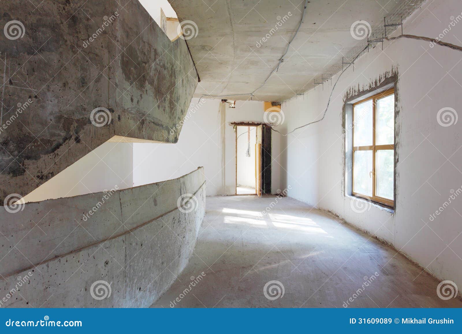 Construction. Corridor. stock image. Image of plaster - 31609089