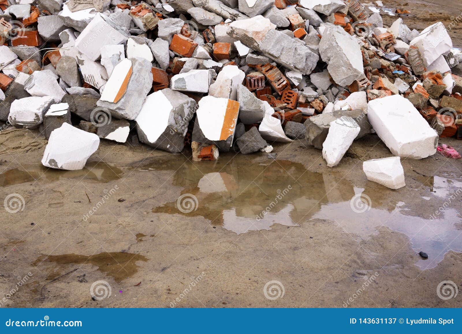 Construction Debris on the Ground Stock Image - Image of beach, pattern ...