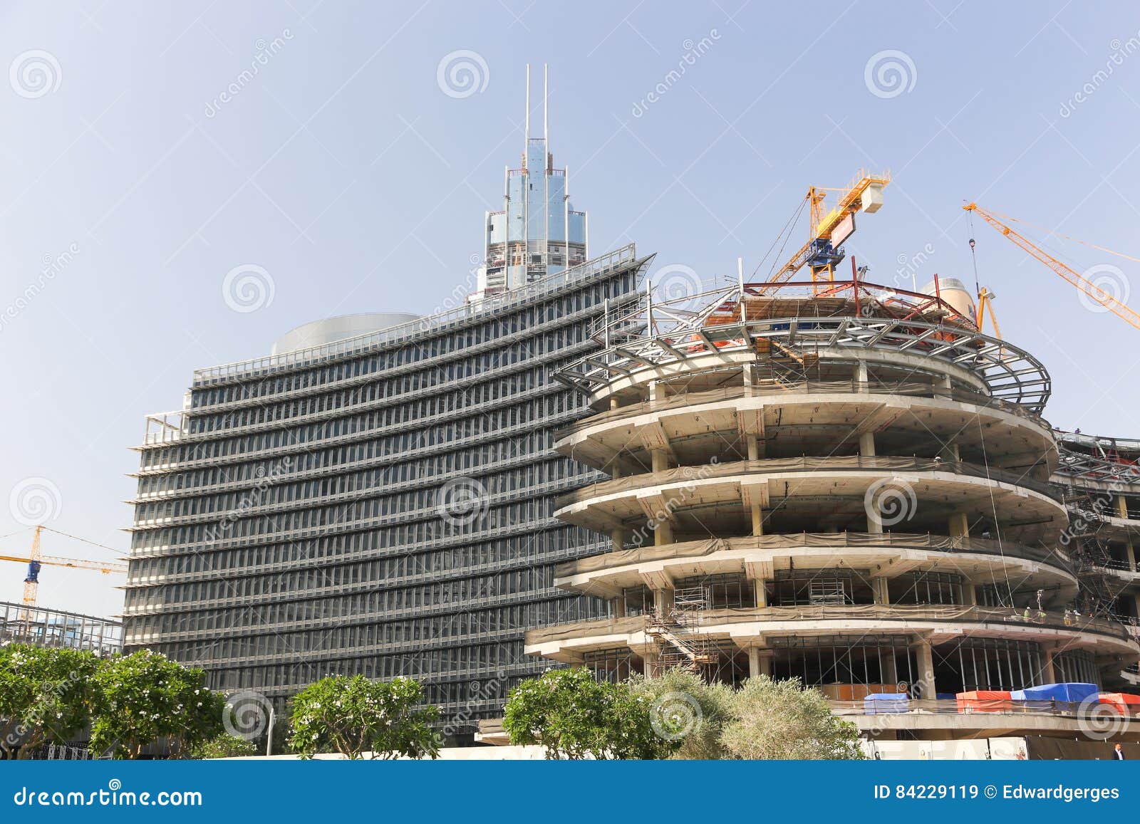 Construction - Dubai editorial stock image. Image of city - 84229119