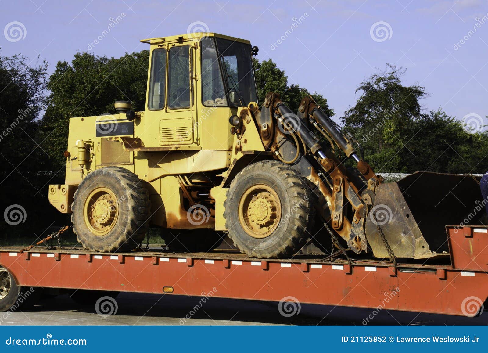 Construction Equipment Bulldozer on Trailer Stock Photo - Image of dirt ...