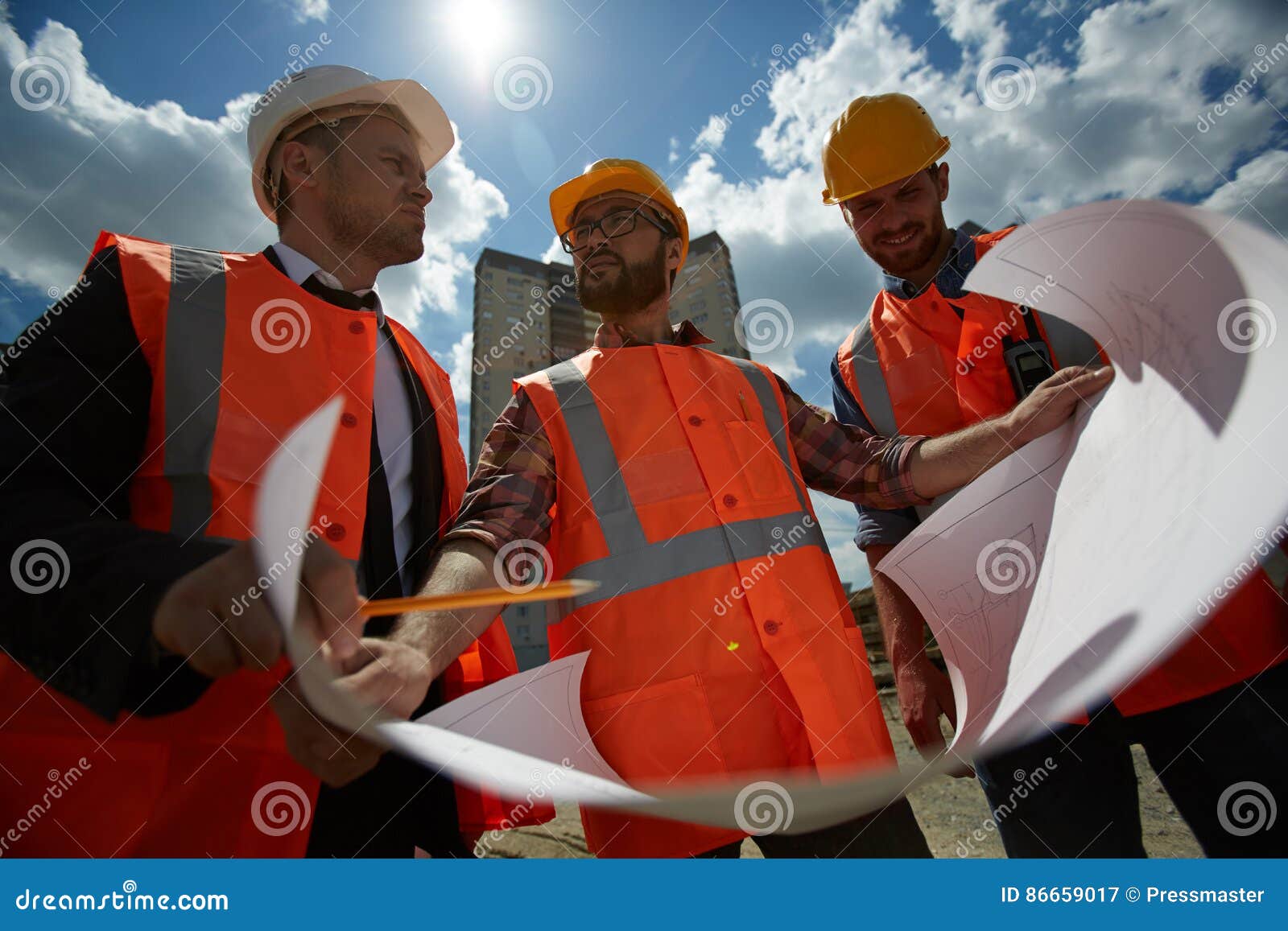 Construction Experts on Site Stock Image - Image of discussing, vest: 86659017