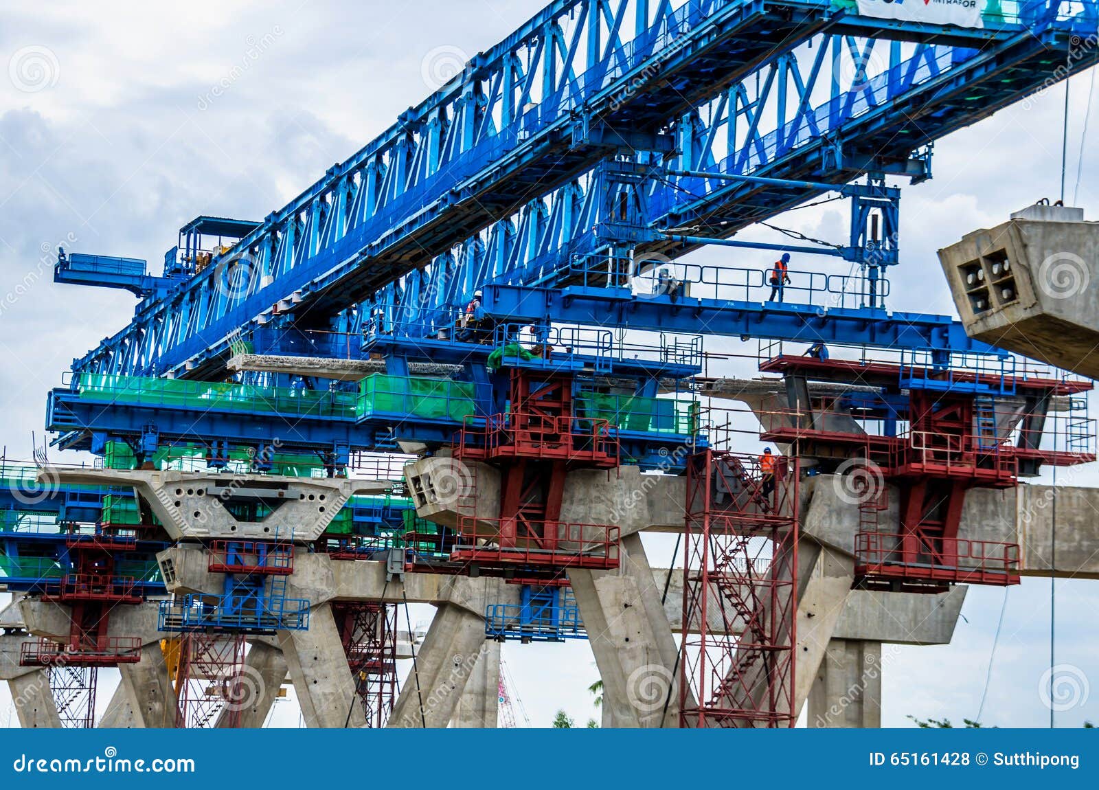 The Construction of Flyovers Stock Photo - Image of girder, flyovers ...