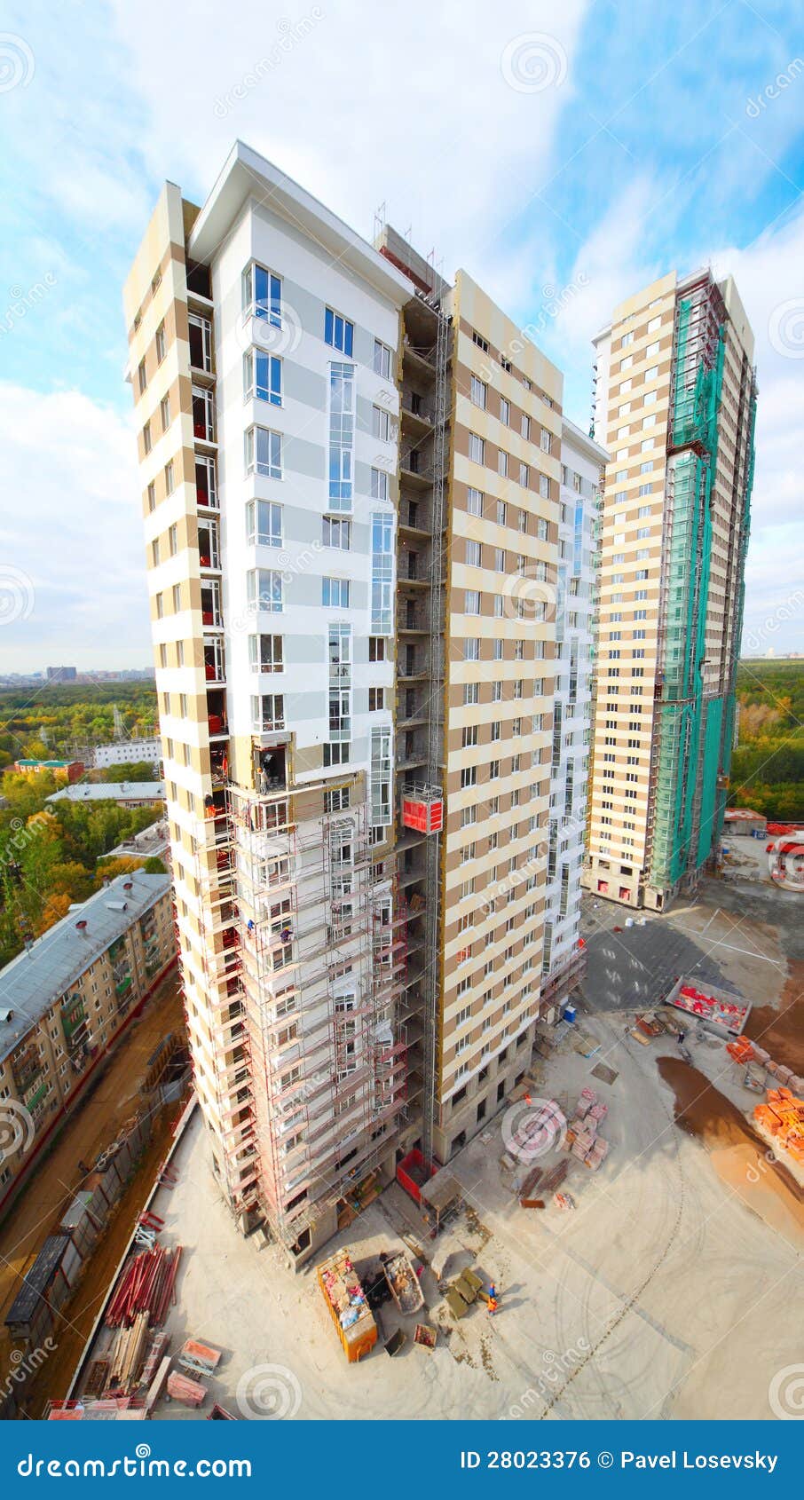 Construction of High Building with Workers Editorial Photo - Image of ...