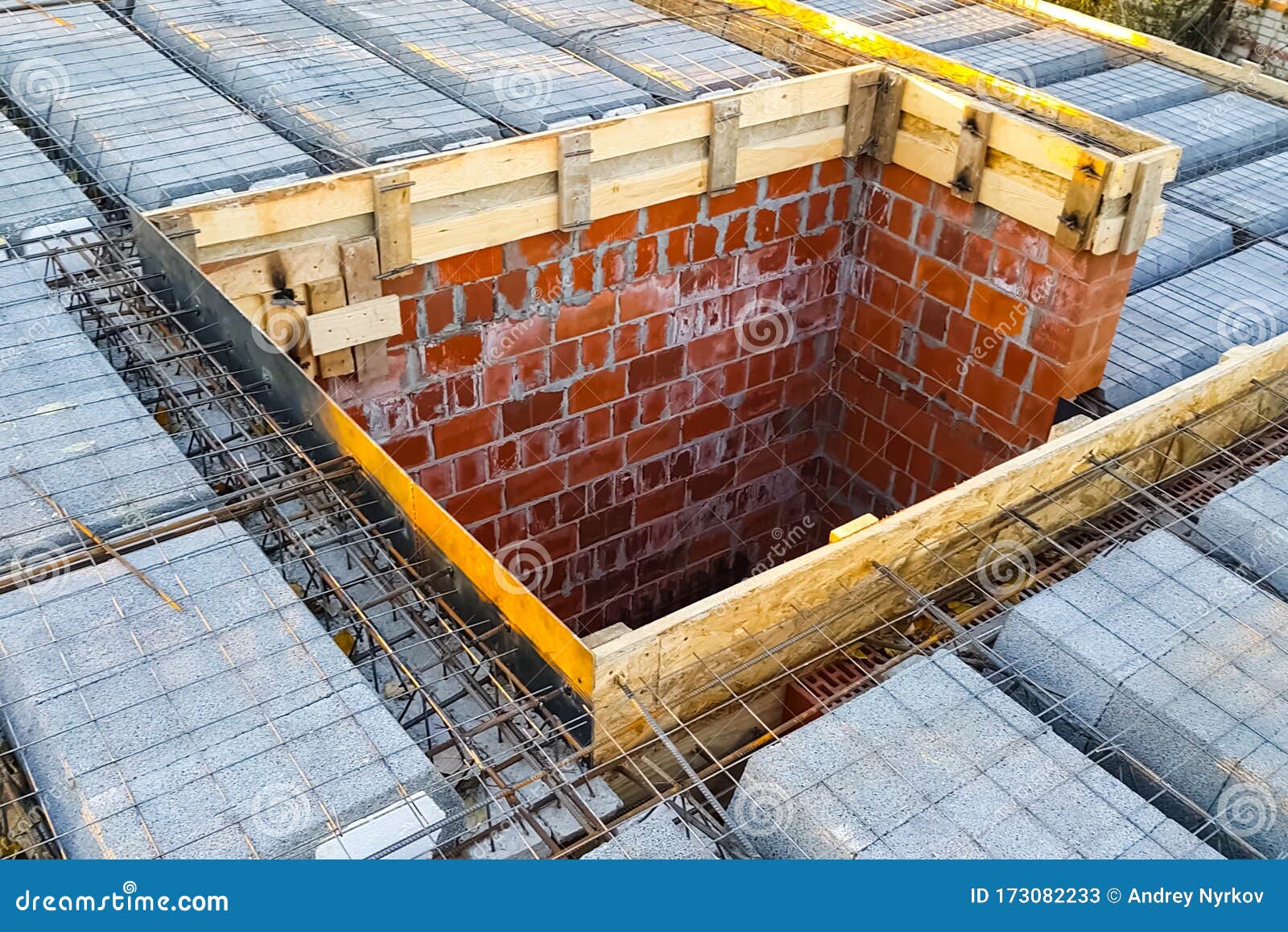 Construction of Inter-storey Floors during Construction of an Ap Stock ...