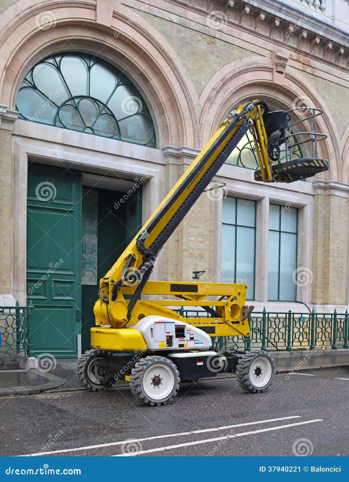 Construction lift stock image. Image of lift, platform - 37940221