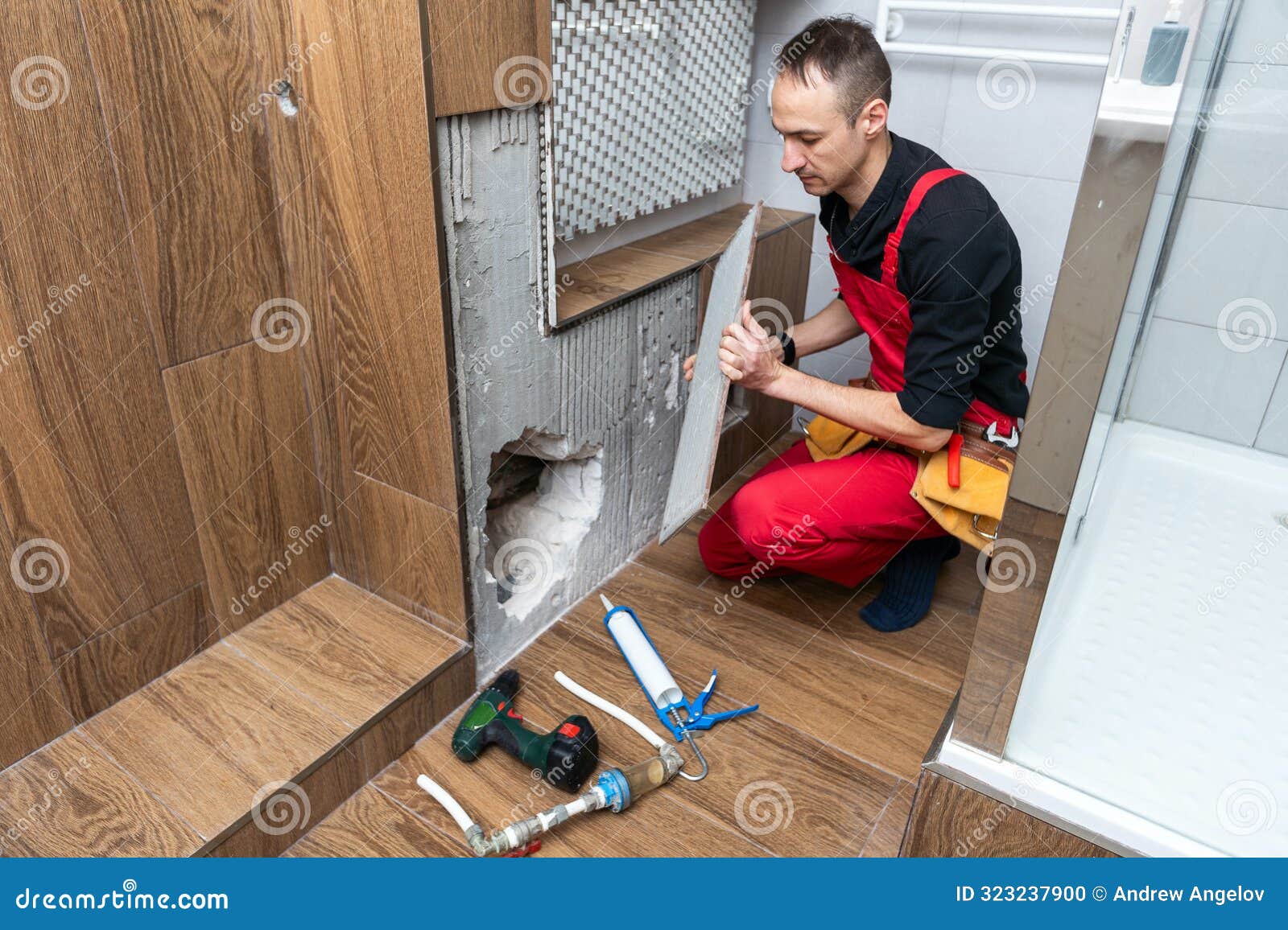 Construction Man Using Hammer and Tool while Demolish Wall Stock Photo ...