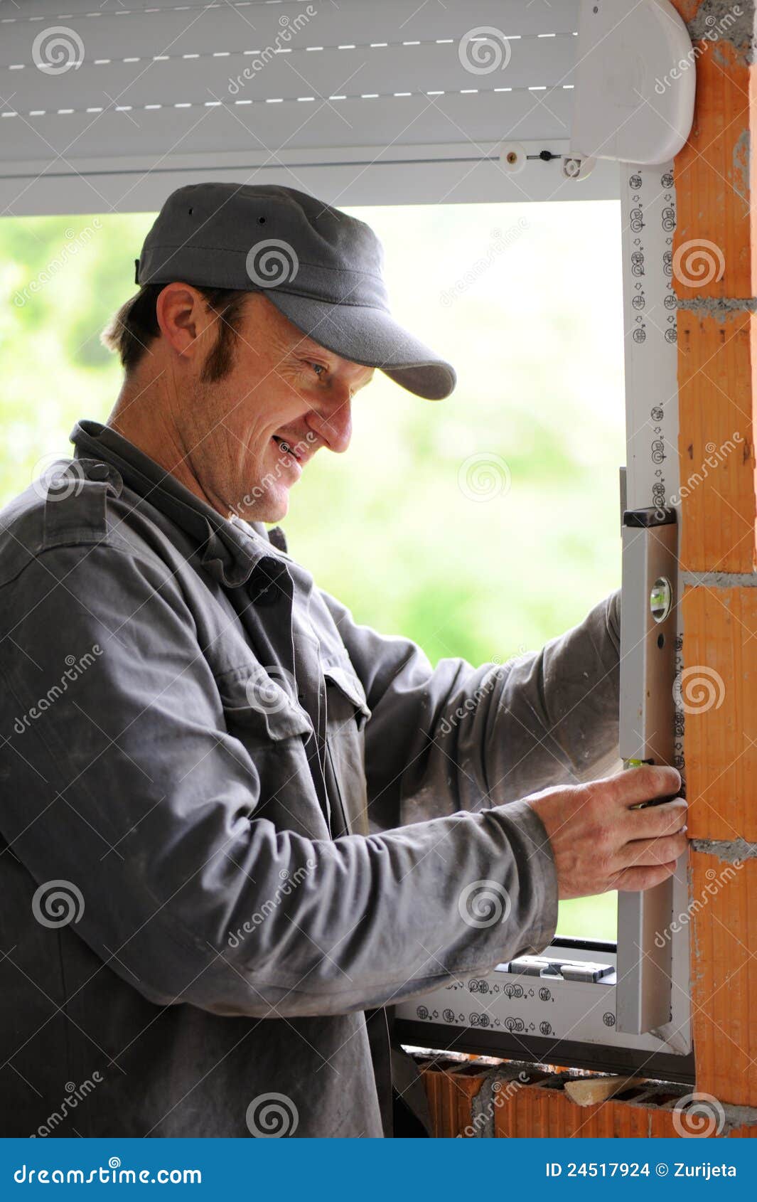 Construction Man Using Level Tool Stock Photo - Image of jeans, handy ...