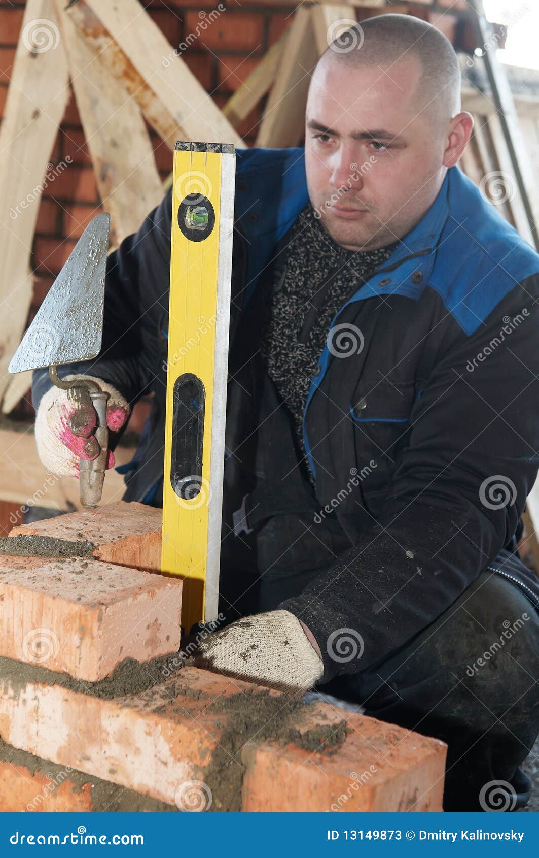 Construction mason worker stock image. Image of brick - 13149873