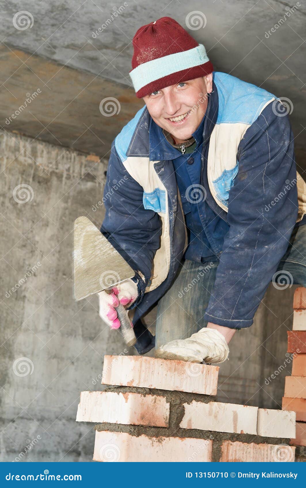 Construction mason worker stock photo. Image of housing - 13150710