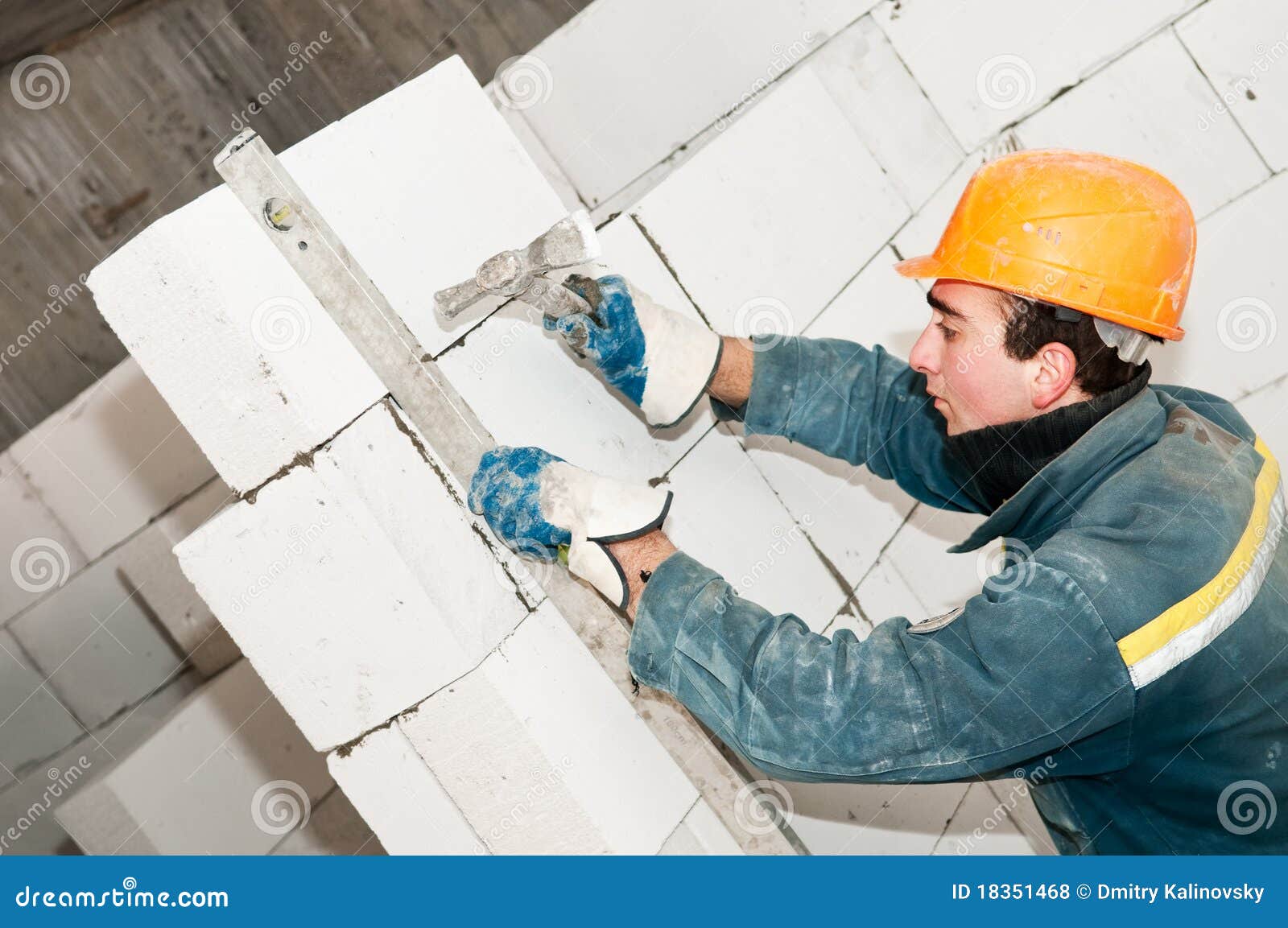 Construction mason worker stock photo. Image of industry - 18351468