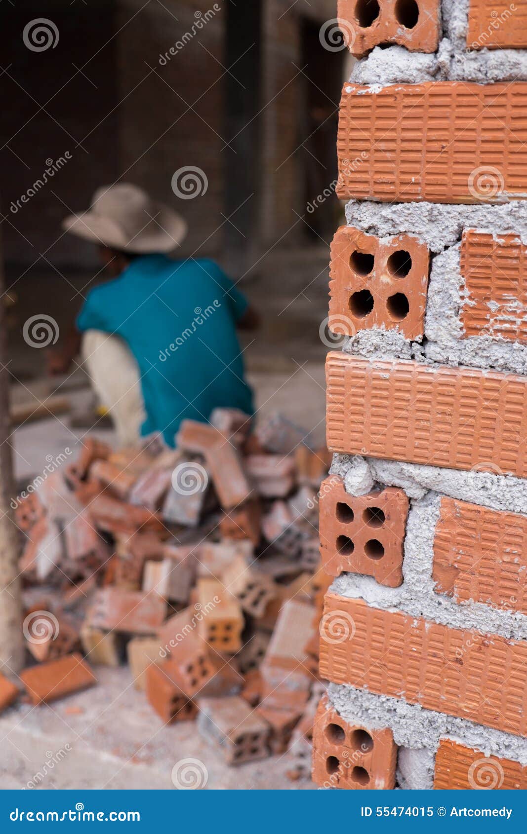 Construction Mason Worker Bricklayer Installing Brick Walls Stock Image ...