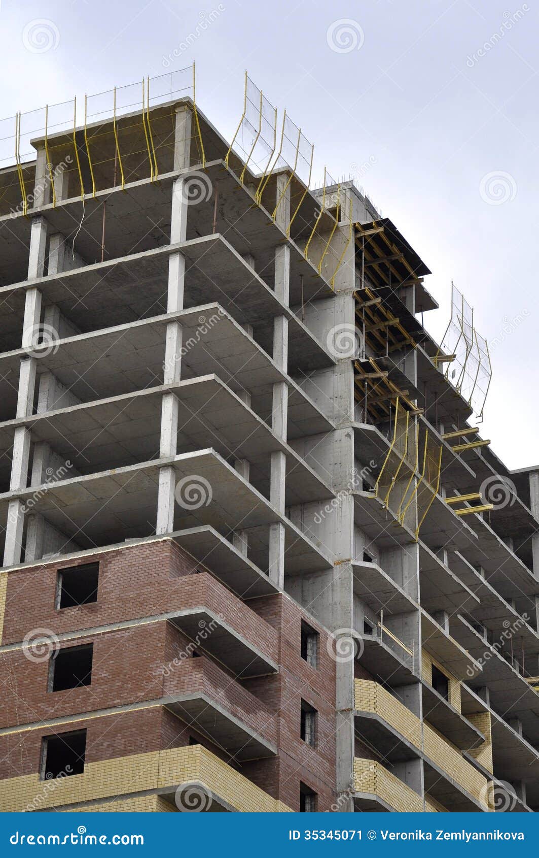 Construction of the Monolithic and Brick House Stock Image - Image of ...
