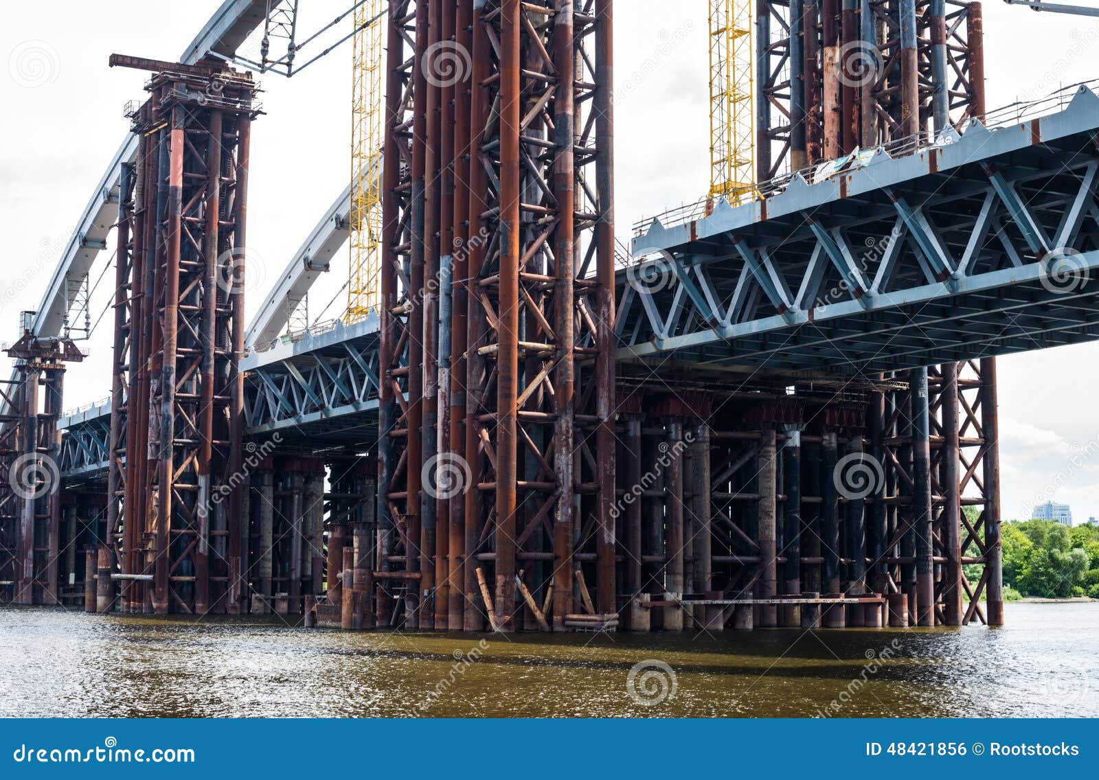 Construction of the New Bridge Across the Dnieper in Kyiv Stock Photo ...