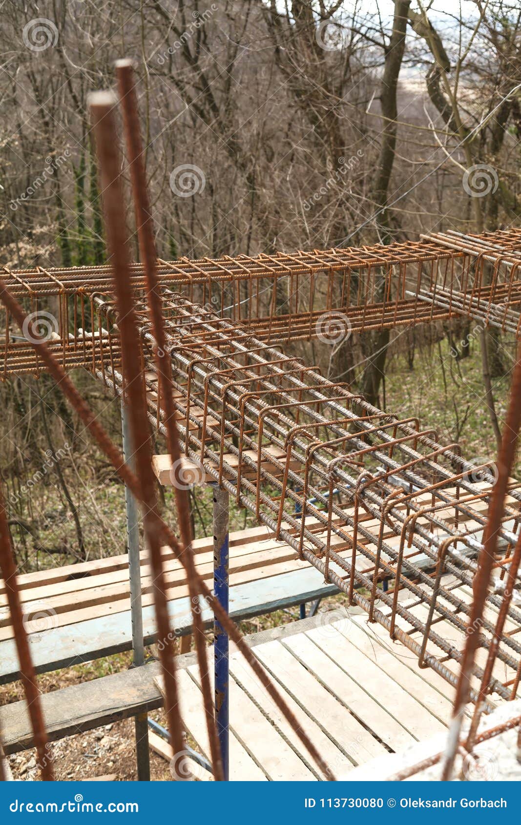 Construction of a New Building, Binding of Reinforcement Stock Photo ...