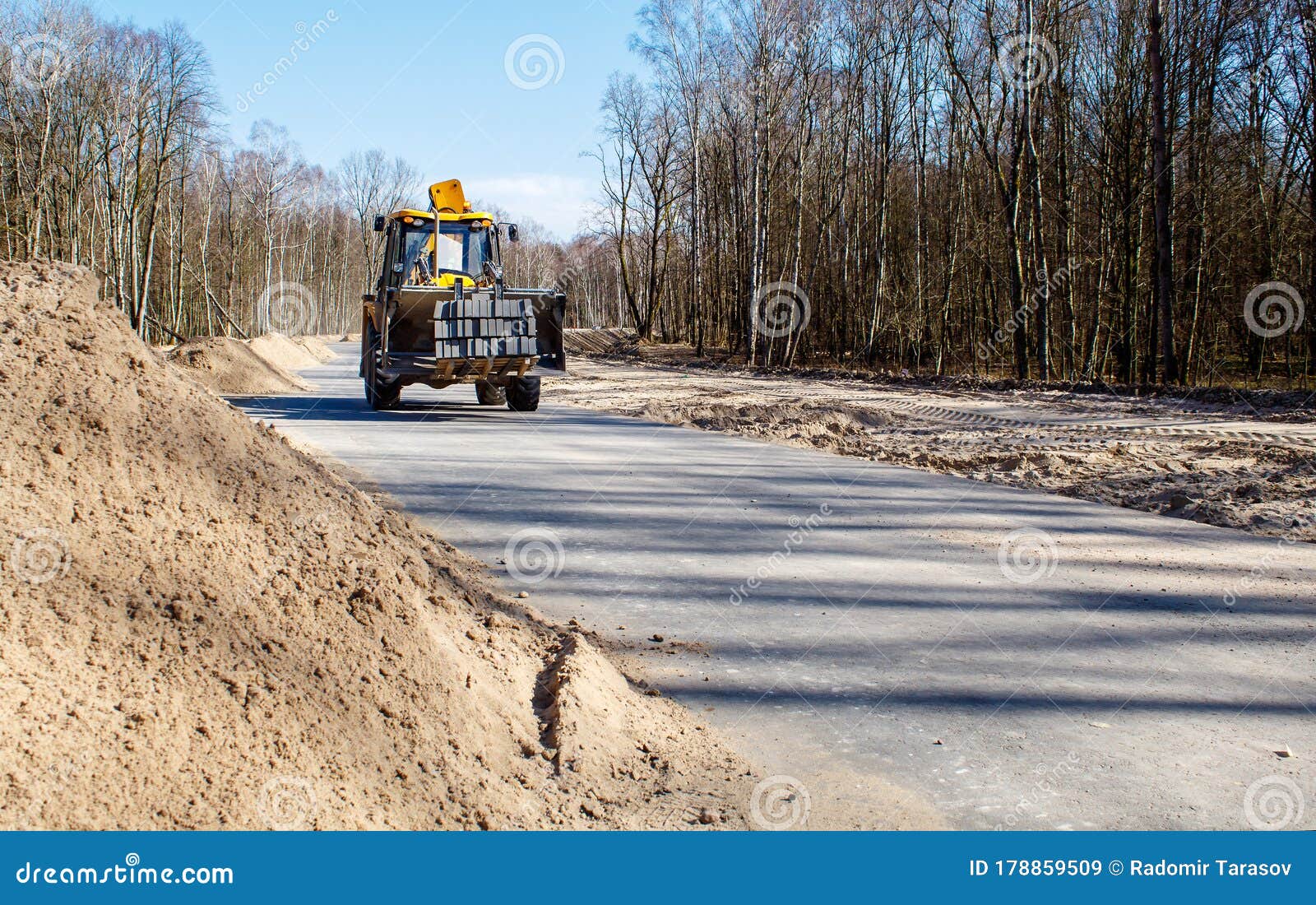 Construction of a New Modern Road Stock Image - Image of route, blue ...
