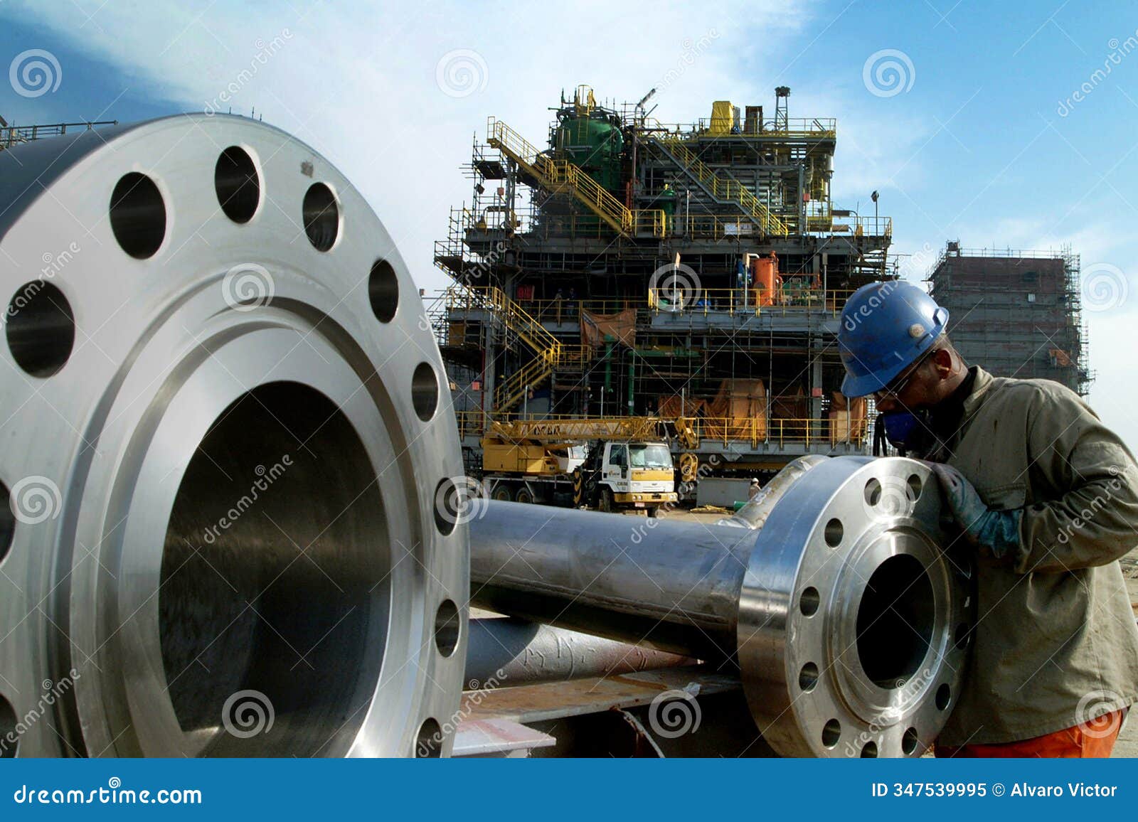 Construction of Modules for a FPSO Platform in a Shipyard. Editorial ...