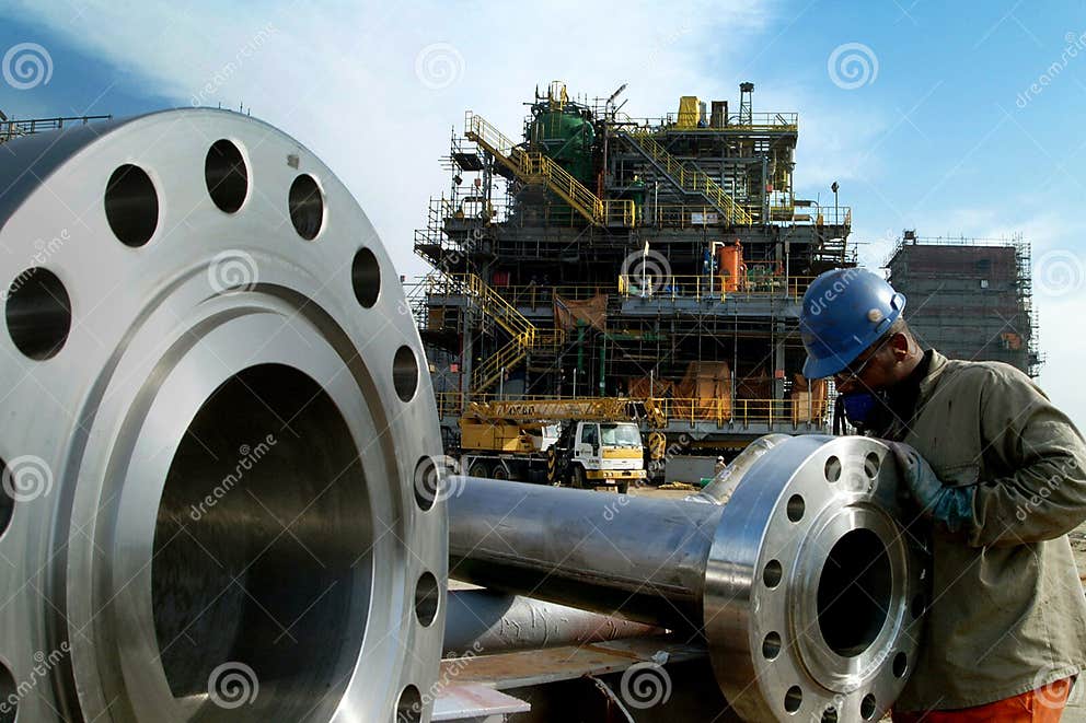 Construction of Modules for a FPSO Platform in a Shipyard. Editorial ...