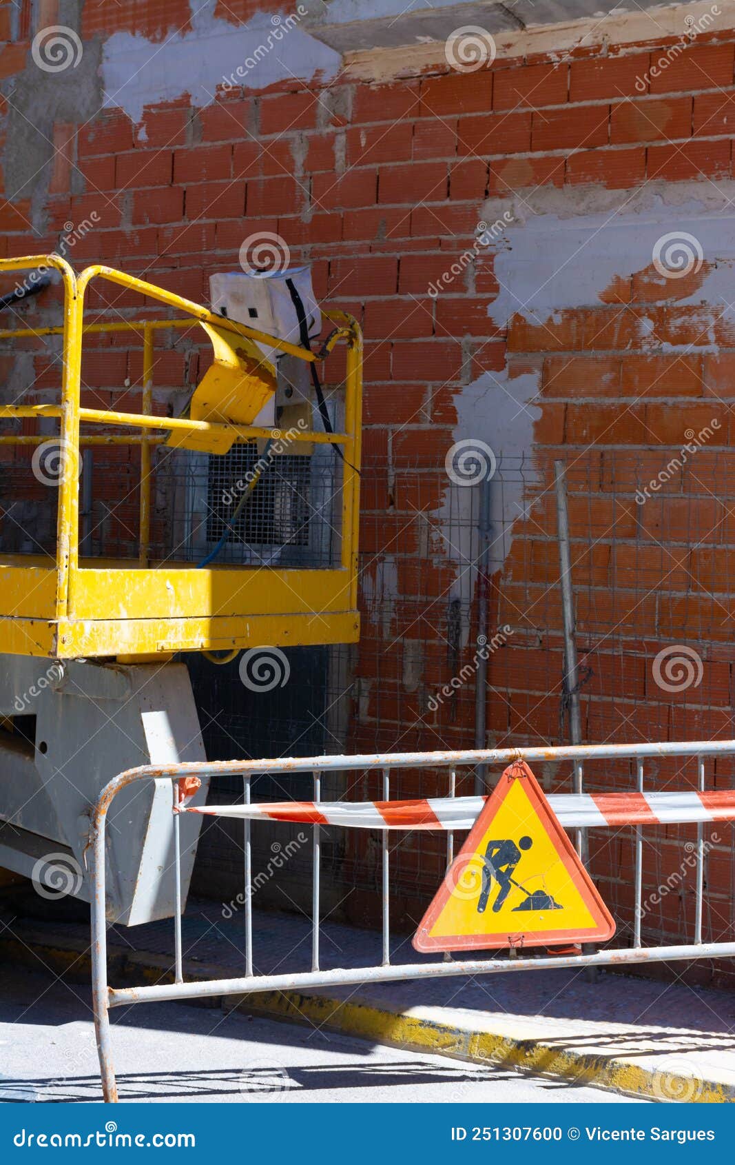 Construction Platform and Sign of Men Working Stock Photo - Image of ...
