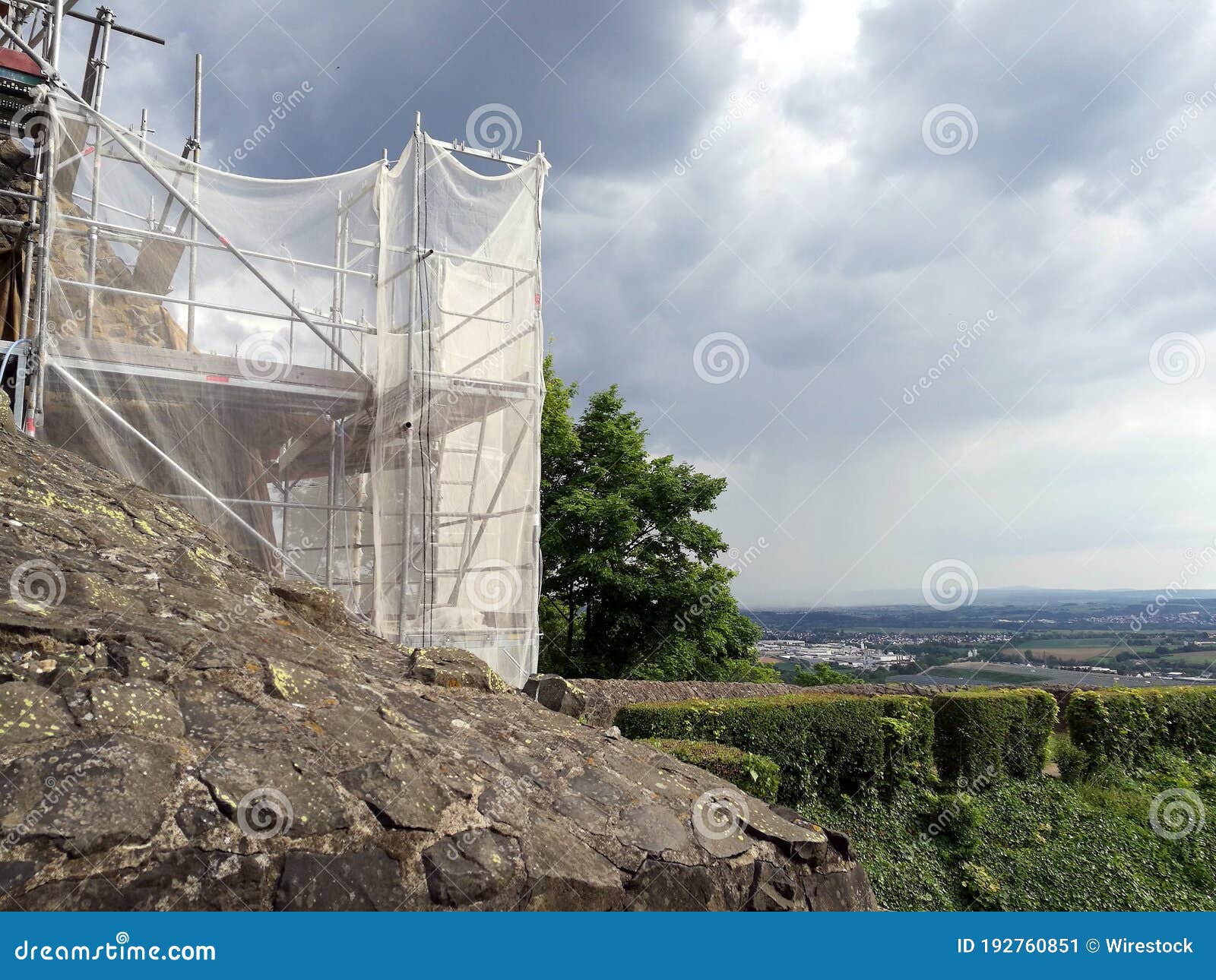 Construction Process of an Apartment Building Surrounded by Greenery ...