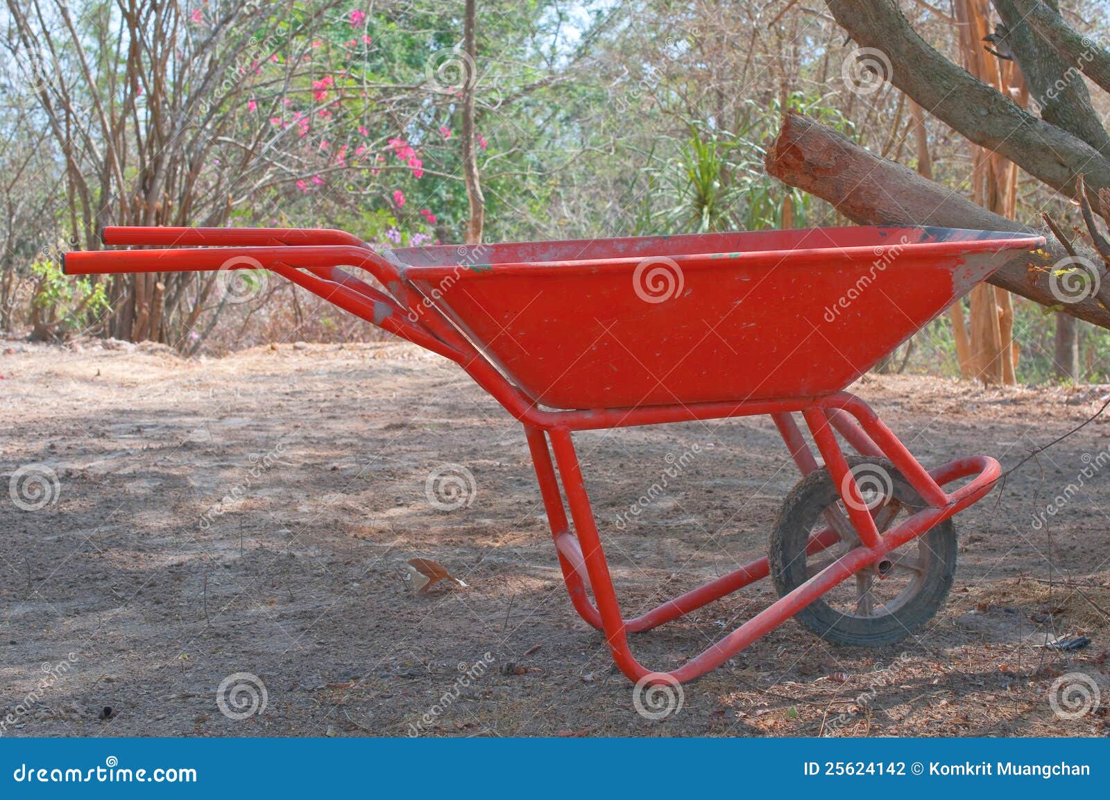 Construction pushcart stock photo. Image of pushcart - 25624142