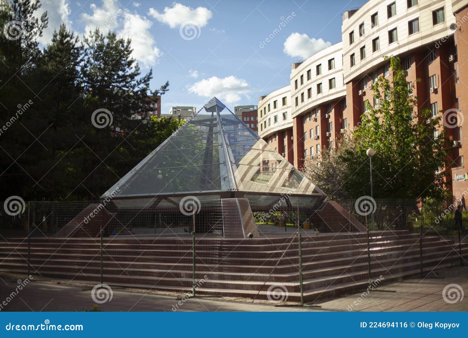 Construction of the Pyramid. Architectural Structure Glass Pyramid ...